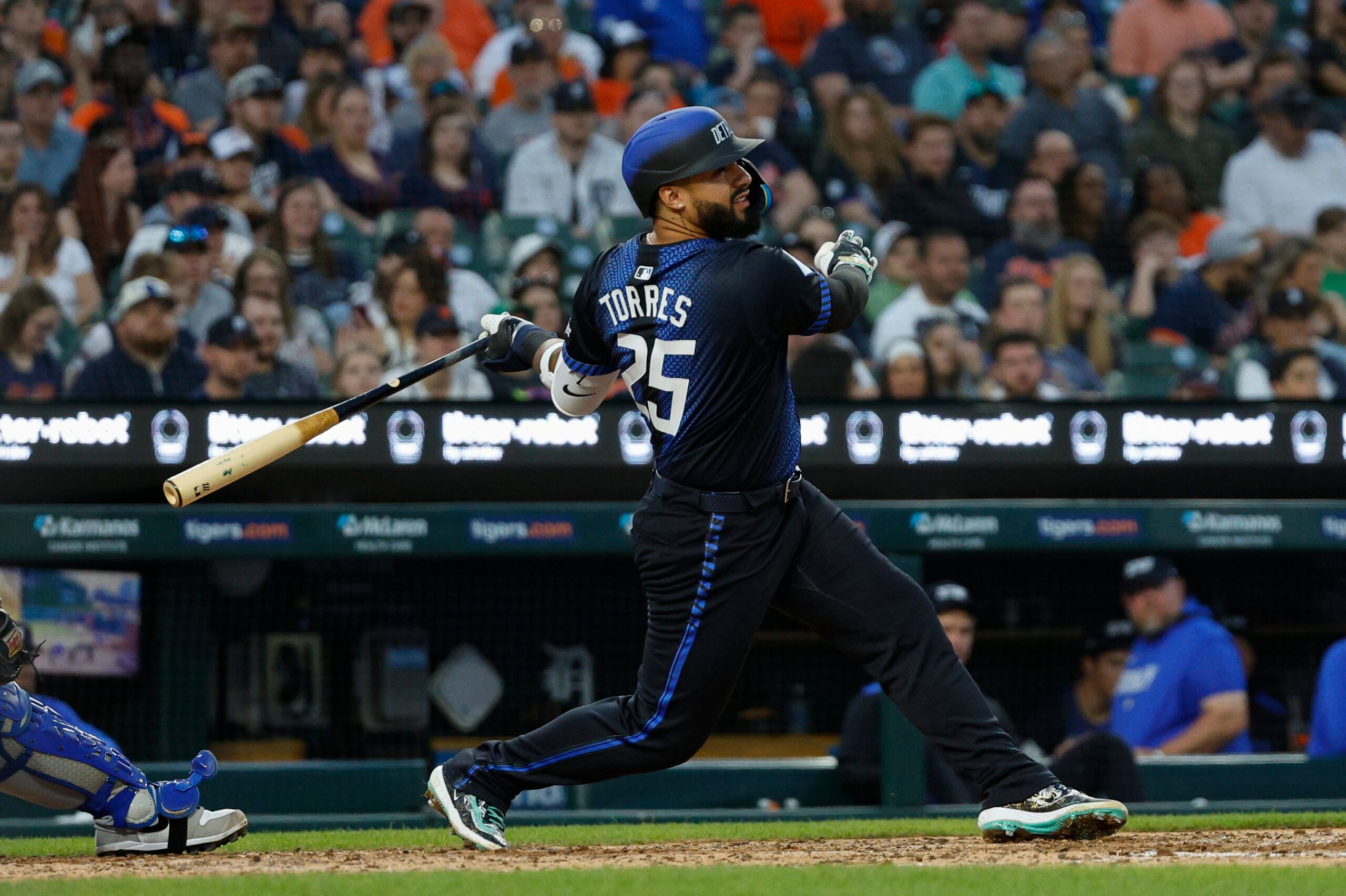 ‘Always Bet on Myself’ -- Gleyber Torres Opens Up on Yankees Snub and ...