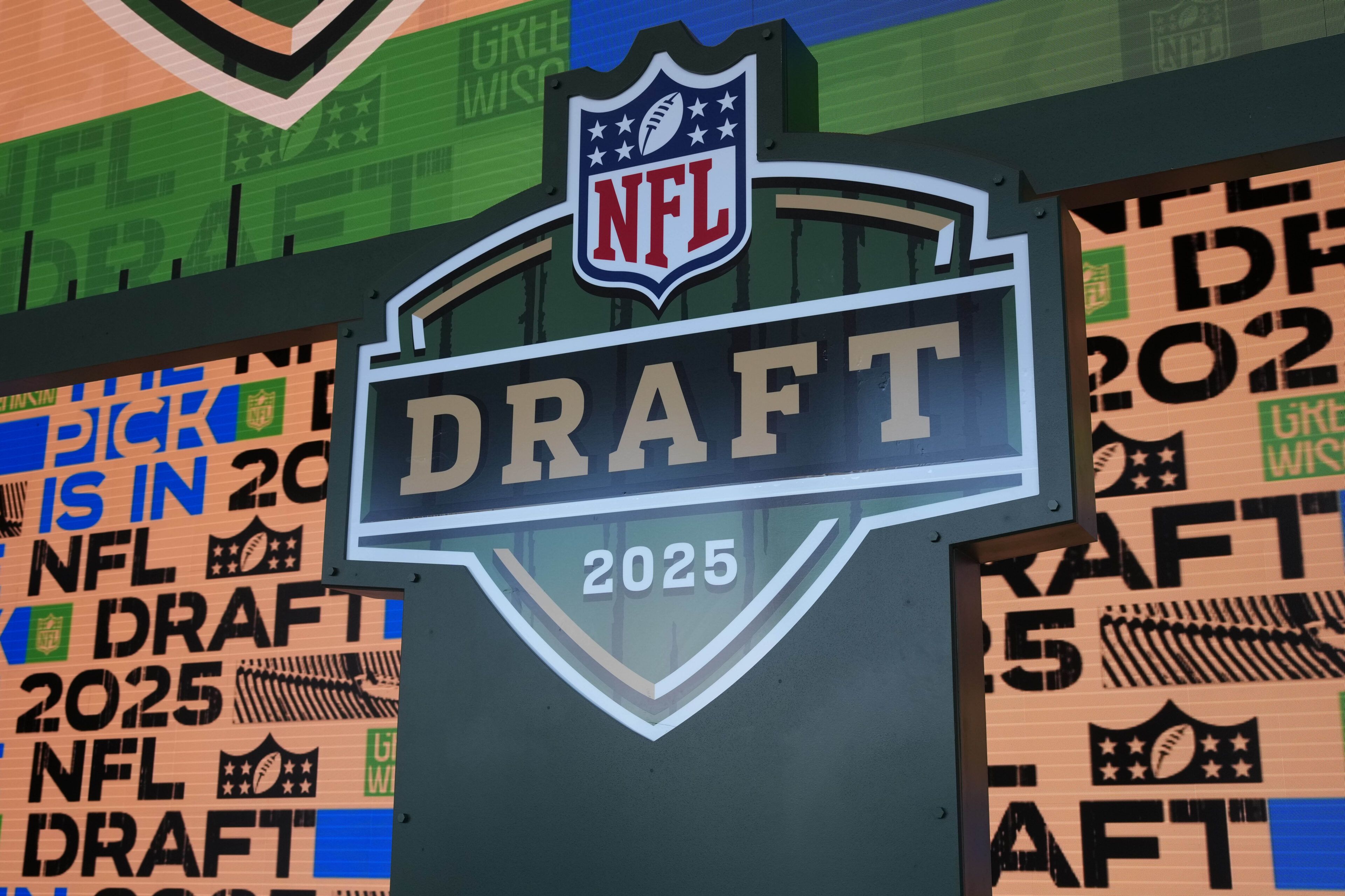 Printable 2025 NFL Draft Big Board: Download Your FREE PDF Now!