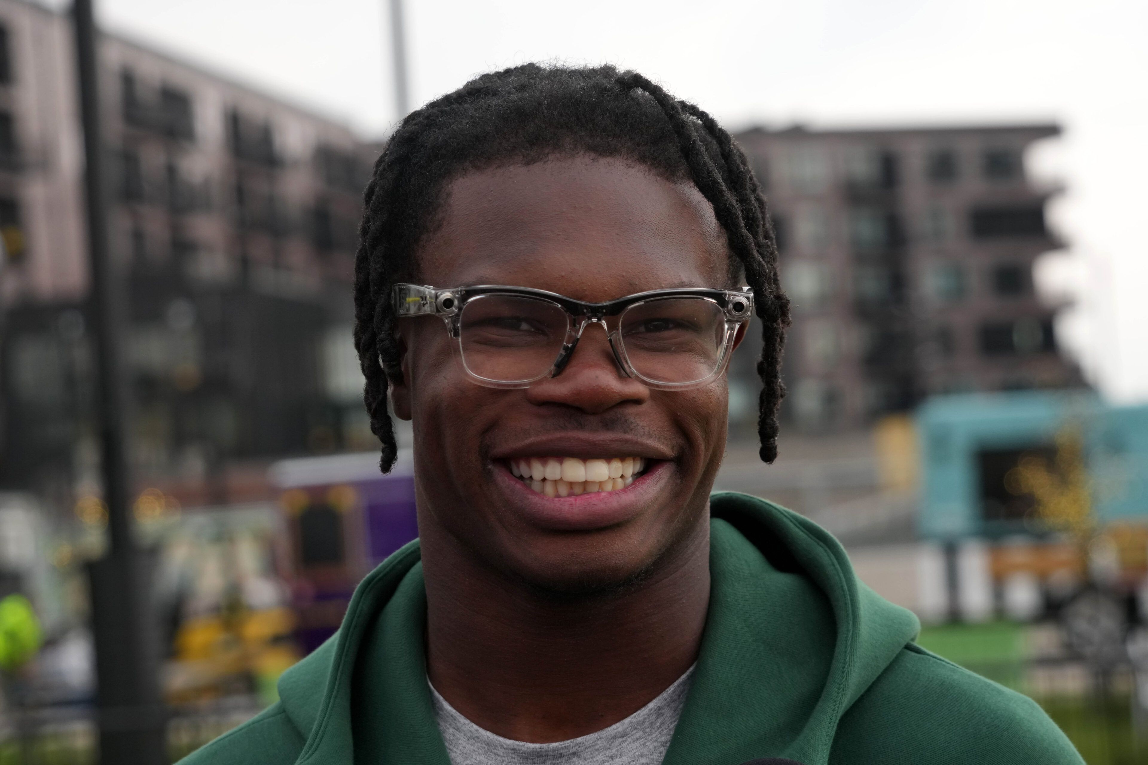 ‘He’s a Gold Jacket Guy’ -- Ex-NFL Players Predict Greatness for ...