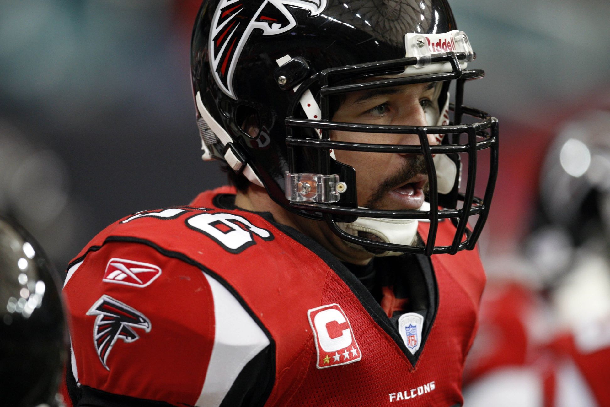 Who Is Keith Brooking? Examining the 2-Time All-Pro’s 15-Year Pro ...