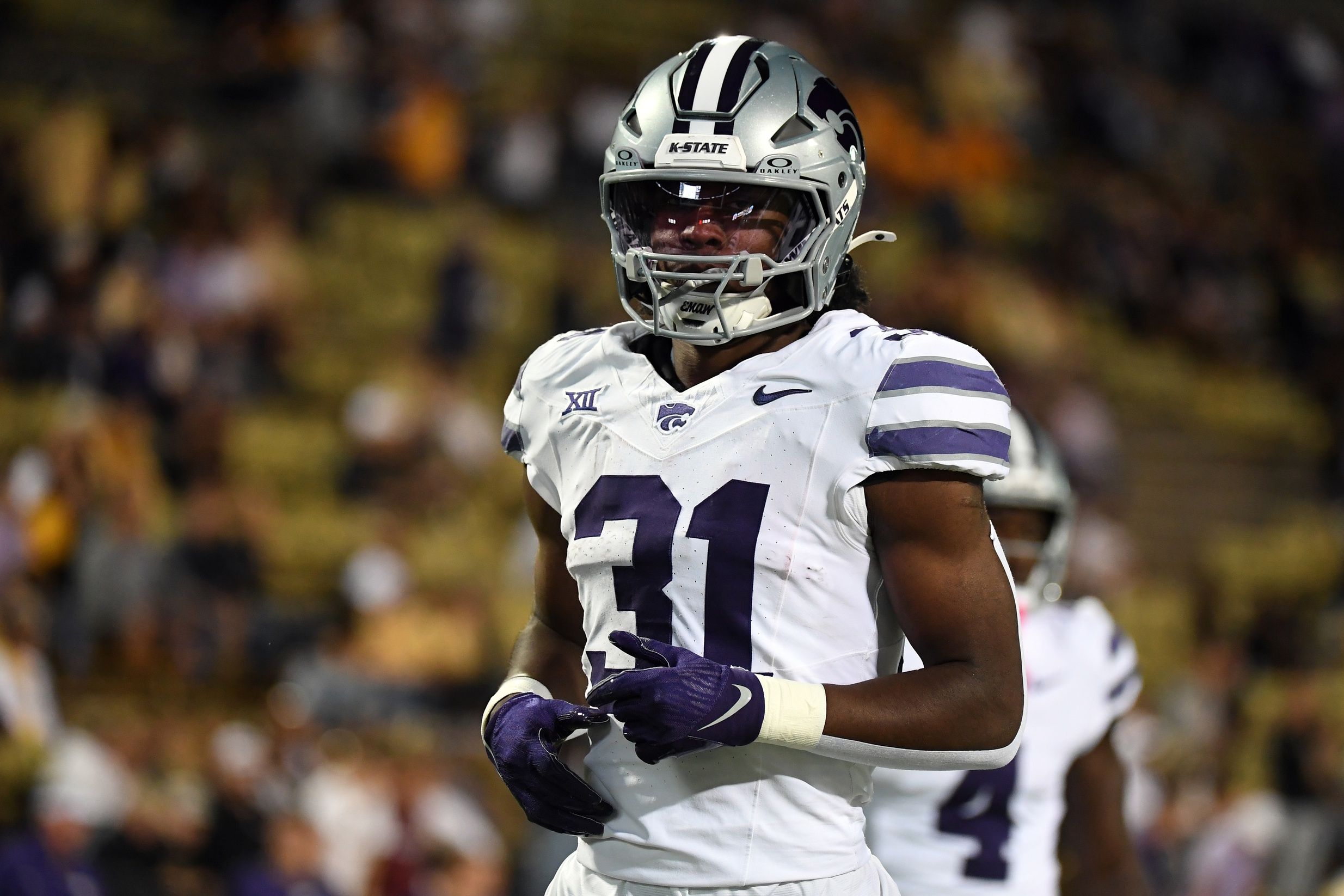 Who Are DJ Giddens' Parents? Get To Know the Kansas State RB's Mother ...