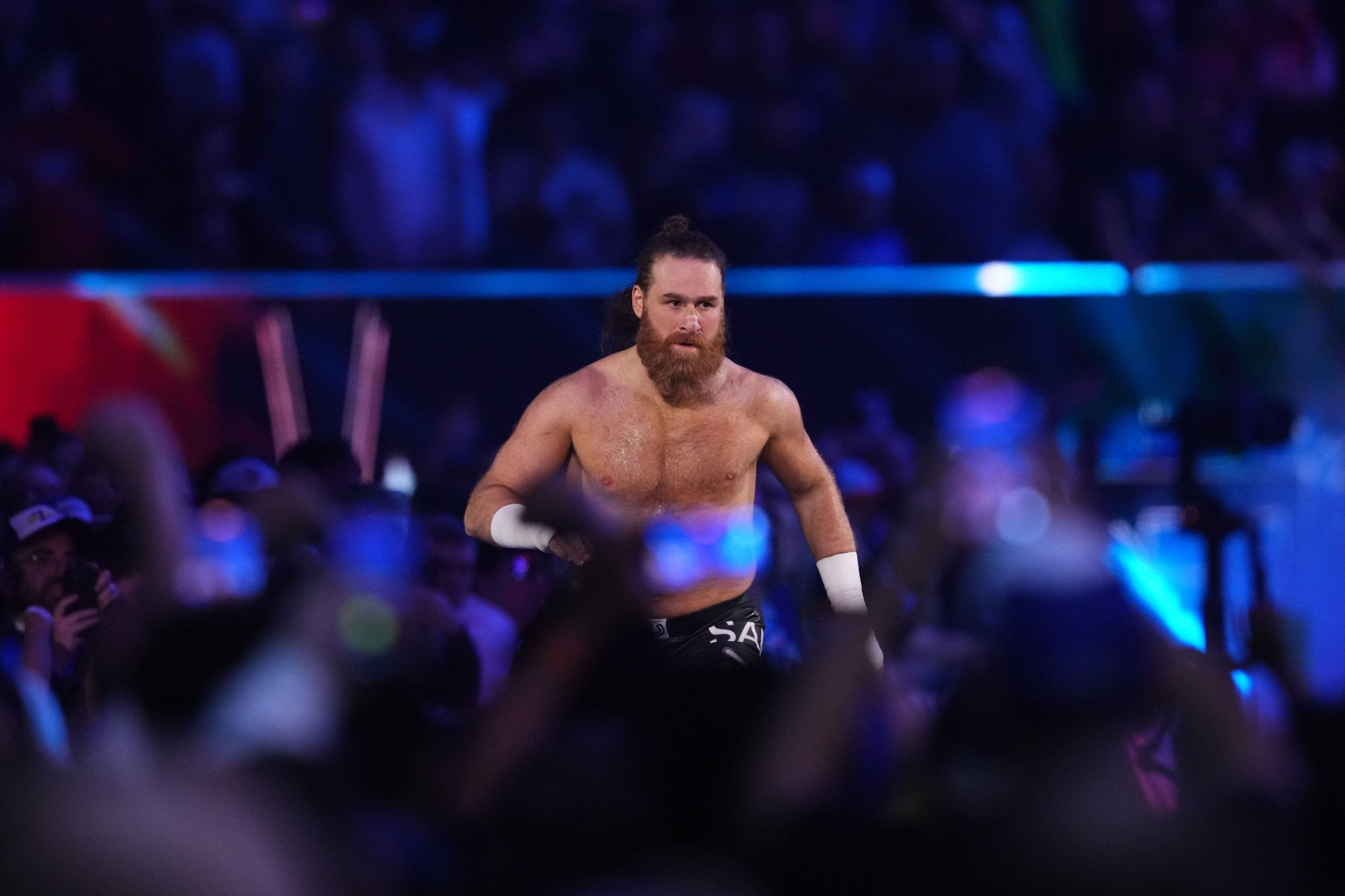 'Where is Sami?' - WWE Universe Reacts to Vintage Anoa'i Family Photo ...