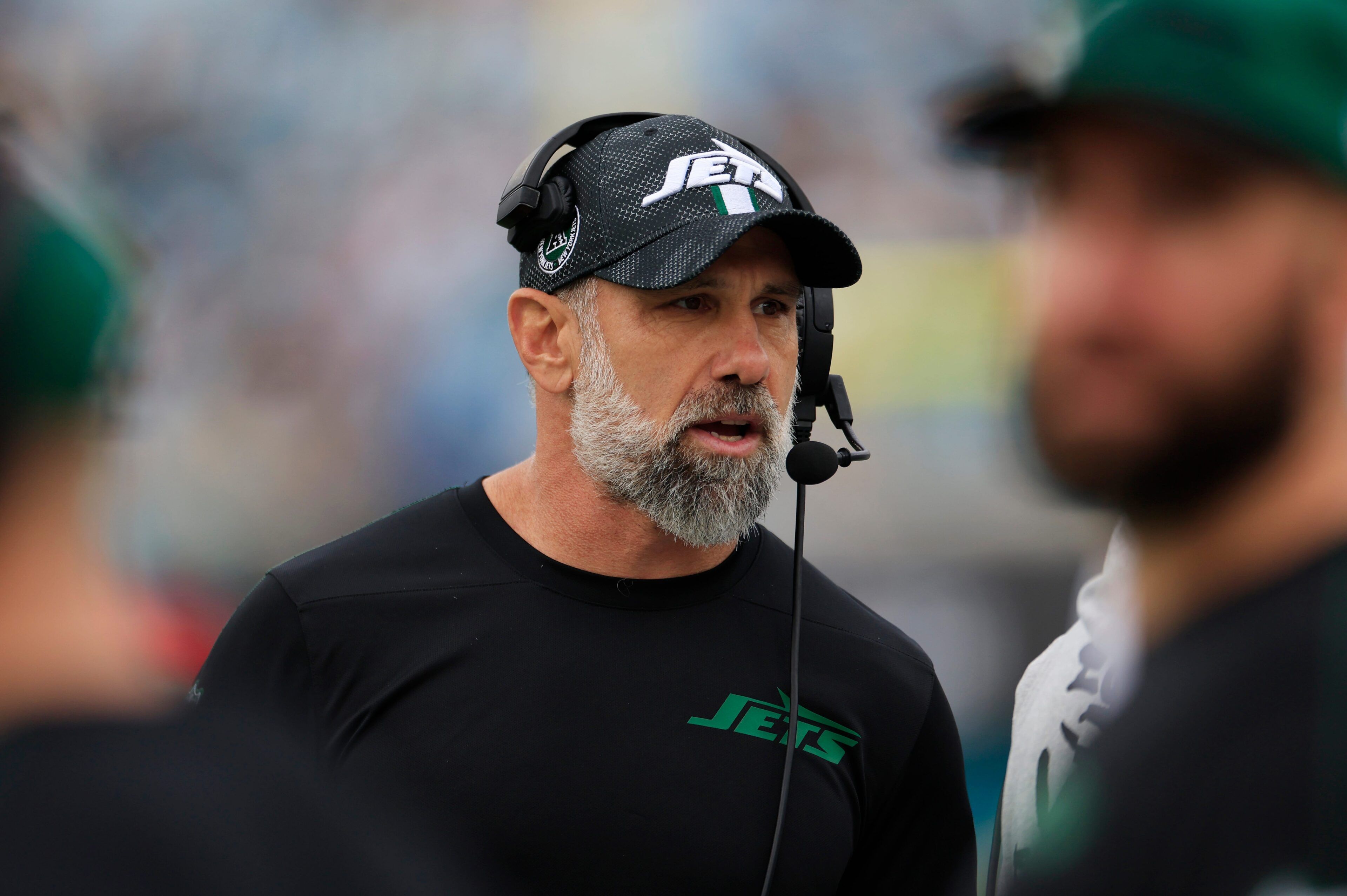 Falcons DC Jeff Ulbrich Gets Emotional While Apologizing For His Son’s ...