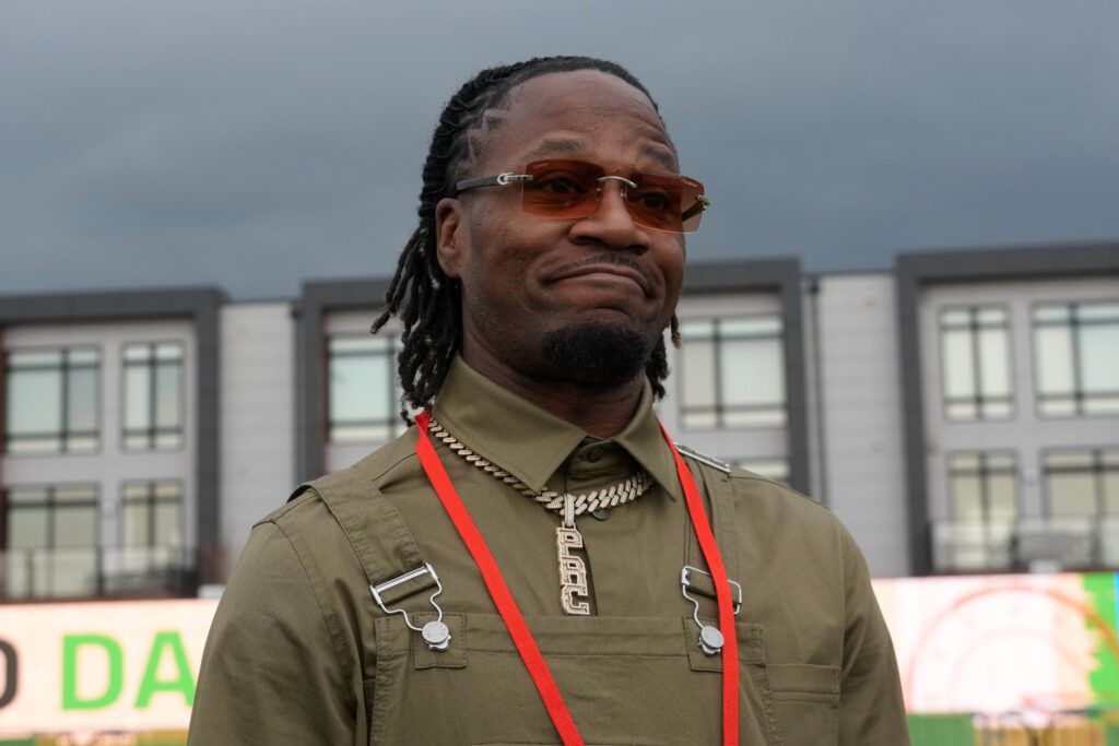 'Go Anywhere Besides Here' -- Former Pro Bowler Pacman Jones Urges ...