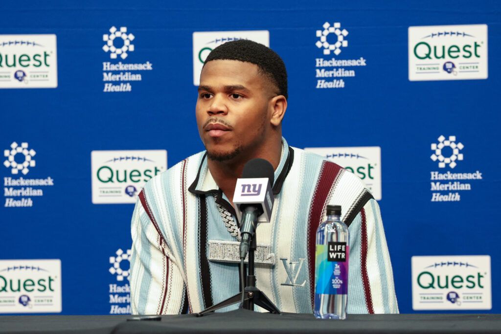 Giants Legend Phil Simms Reveals Why He Changed His Mind About Offering ...