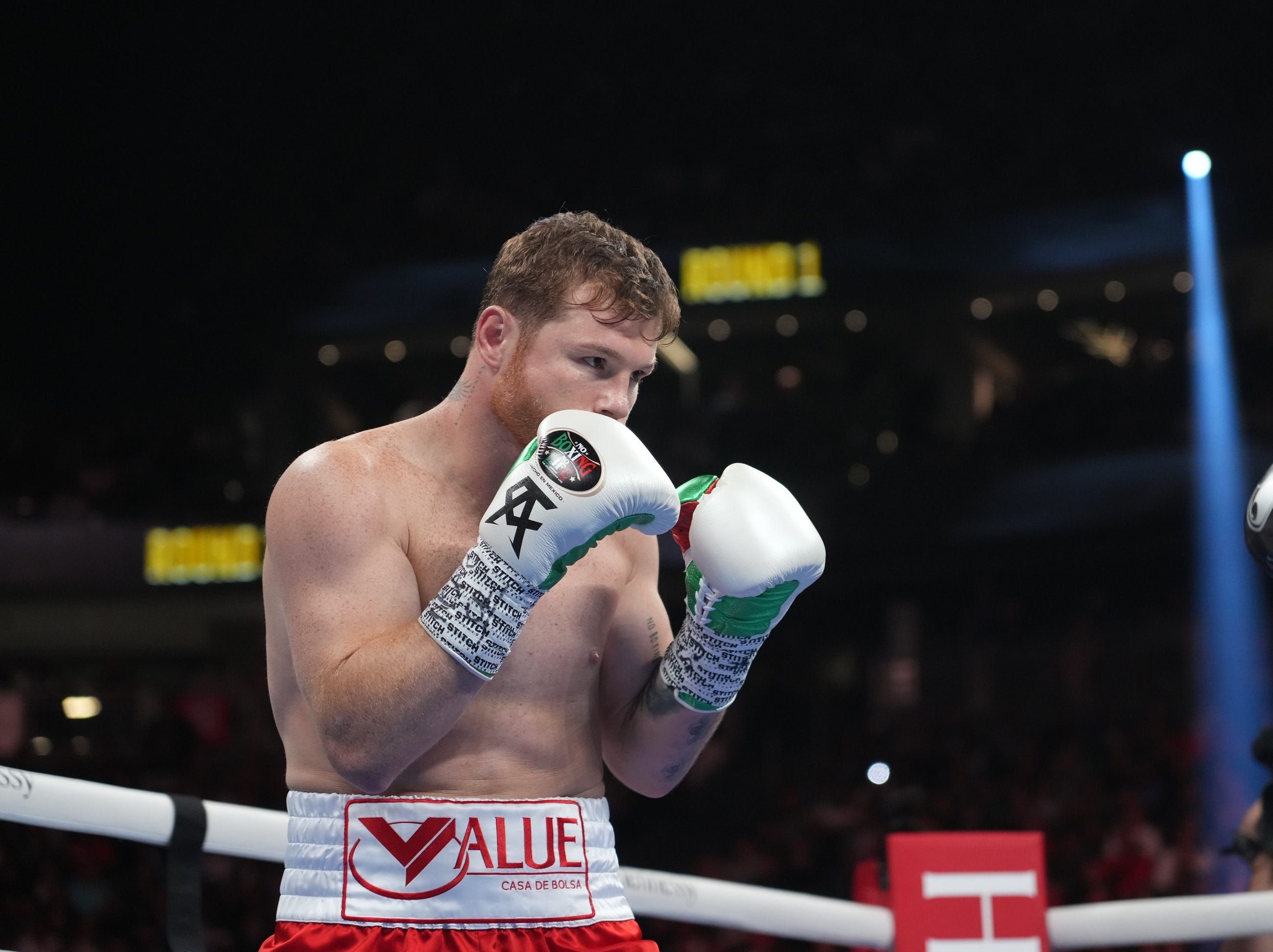 Canelo Álvarez vs. William Scull: Full Results