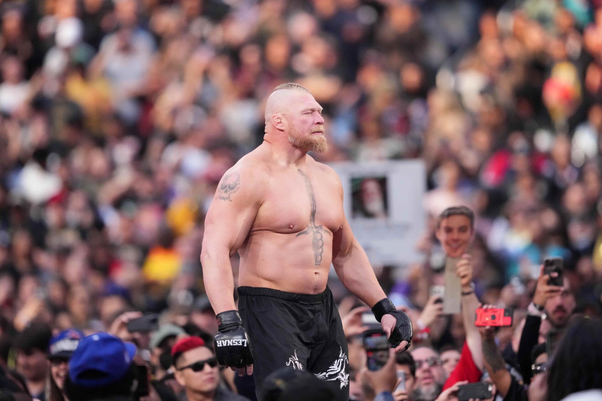 Brock Lesnar Looks Unrecognizable In Photo With Former WWE World Heavyweight Champion