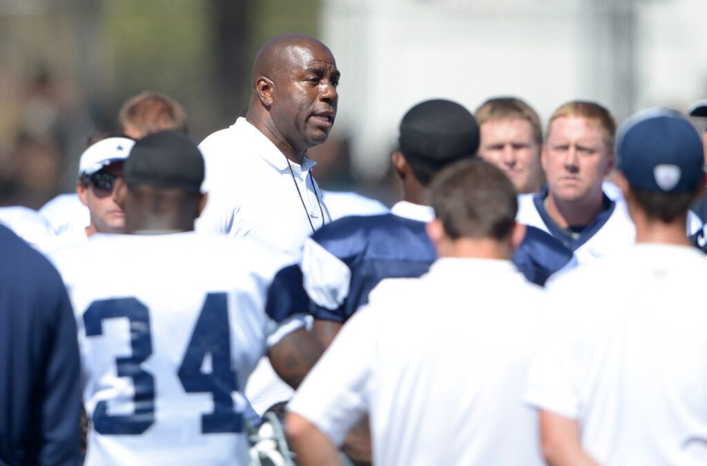 Commanders Co-Owner Magic Johnson Pens Heartfelt Message After ...