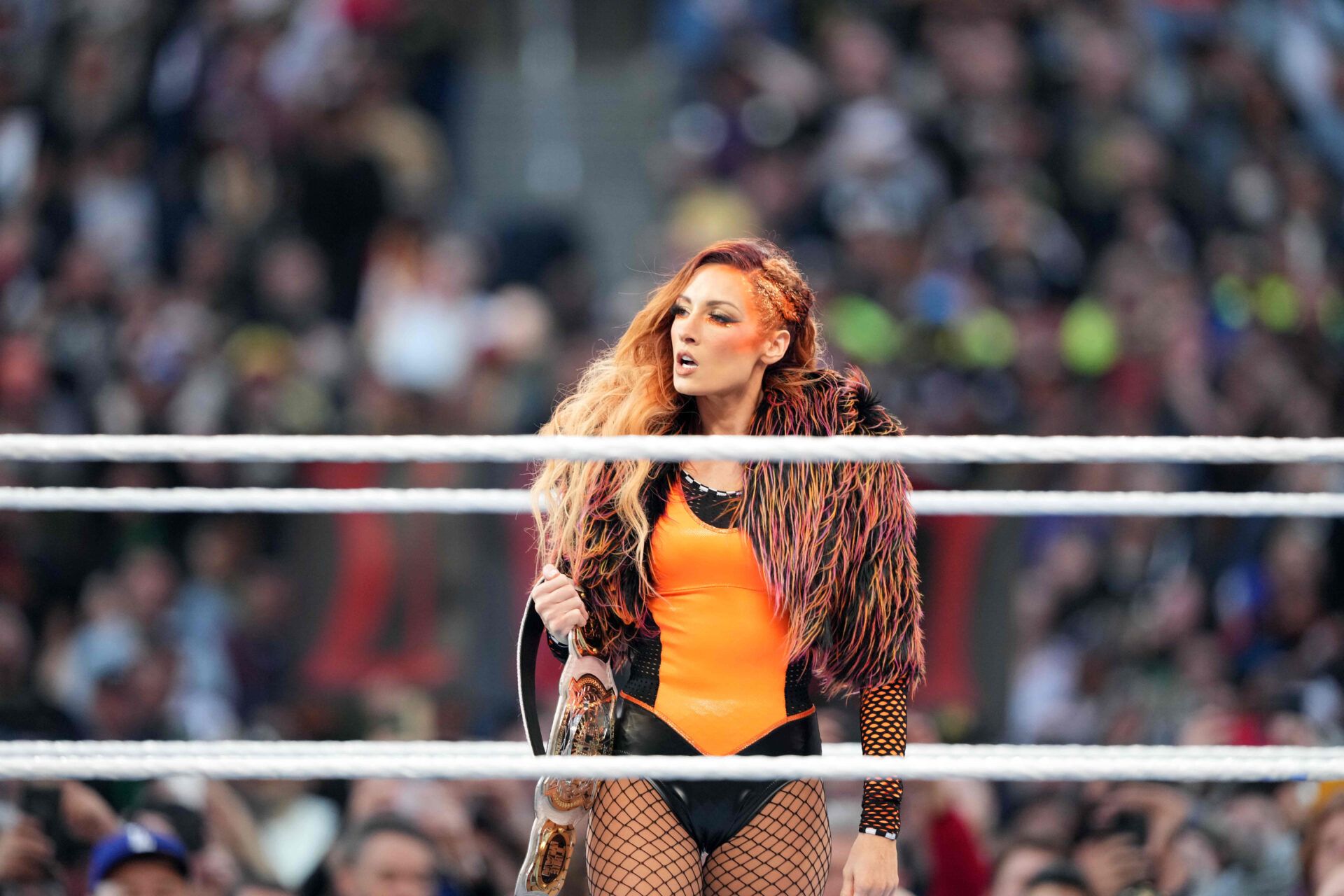 Becky Lynch Fires Shots At Former Wwe Womens Champ— Claims She Has To 3242