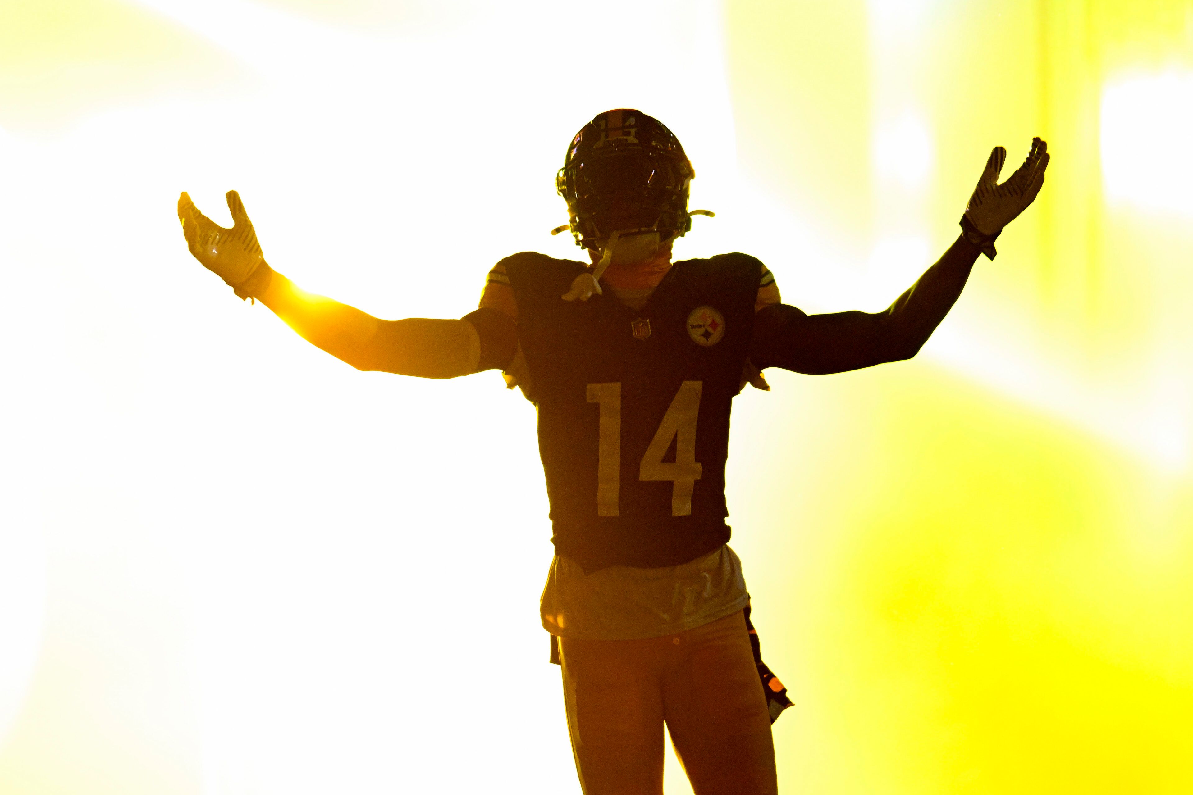 ‘One of the Best Offenses in Football’ — Former NFL LB Raves About ...