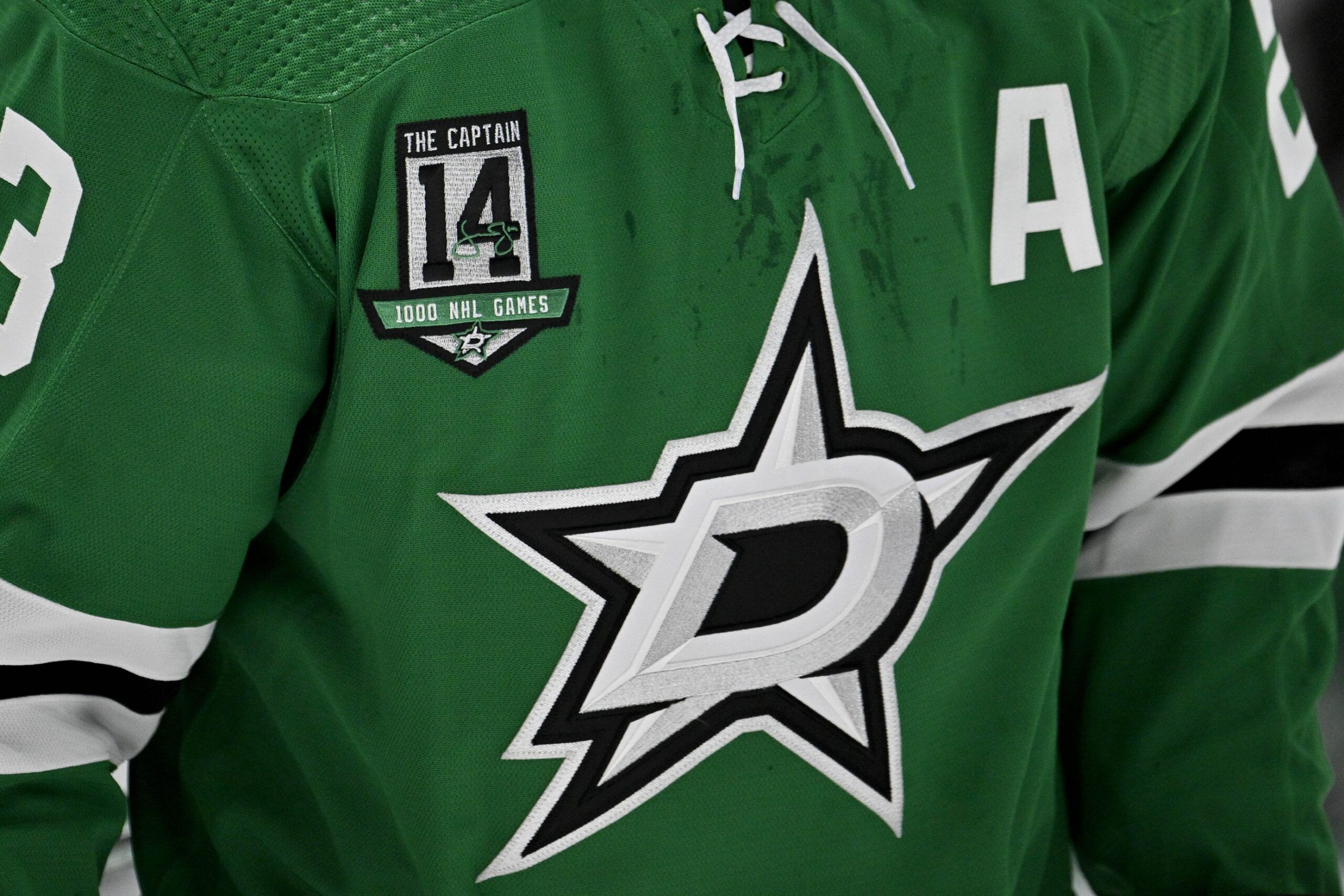 Dallas Stars Drop Wholesome 4-Word Wedding Day Message for $67,600,000 ...