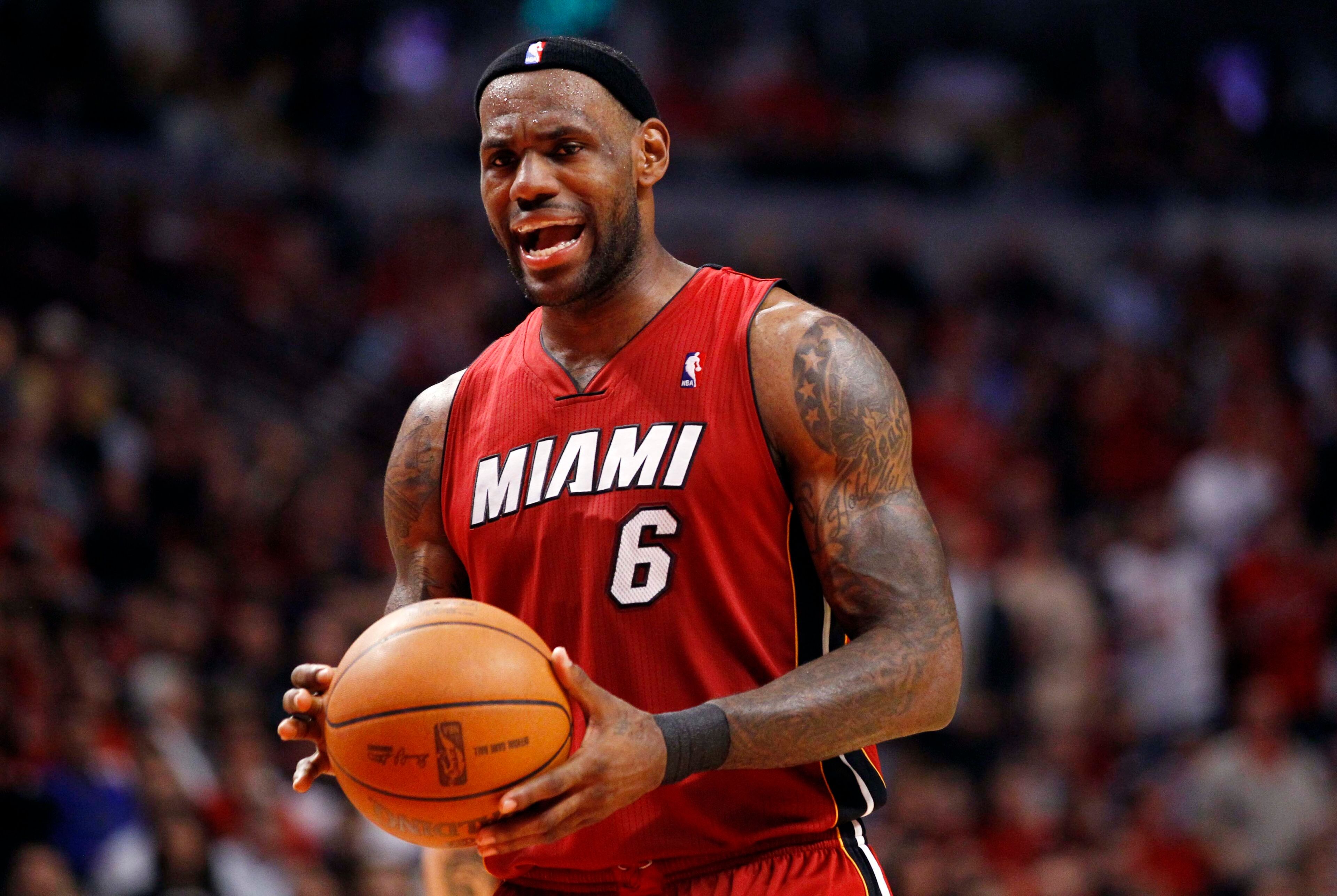 LeBron James Gets Brutally Honest About Massive Early-Career Fear He ...