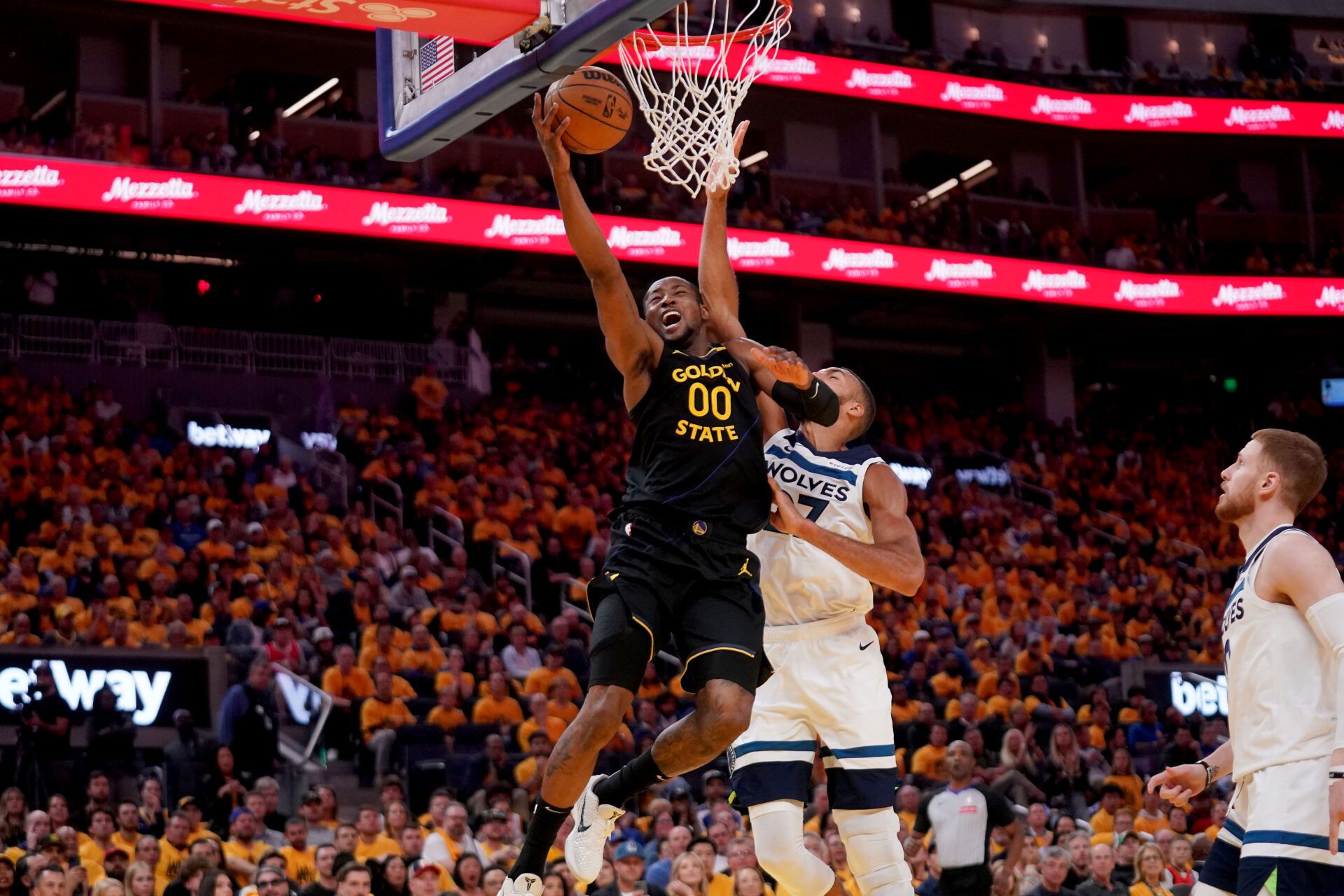 ‘They Did Him Dirty’ – NBA Fans Torch Warriors HC Steve Kerr as ...