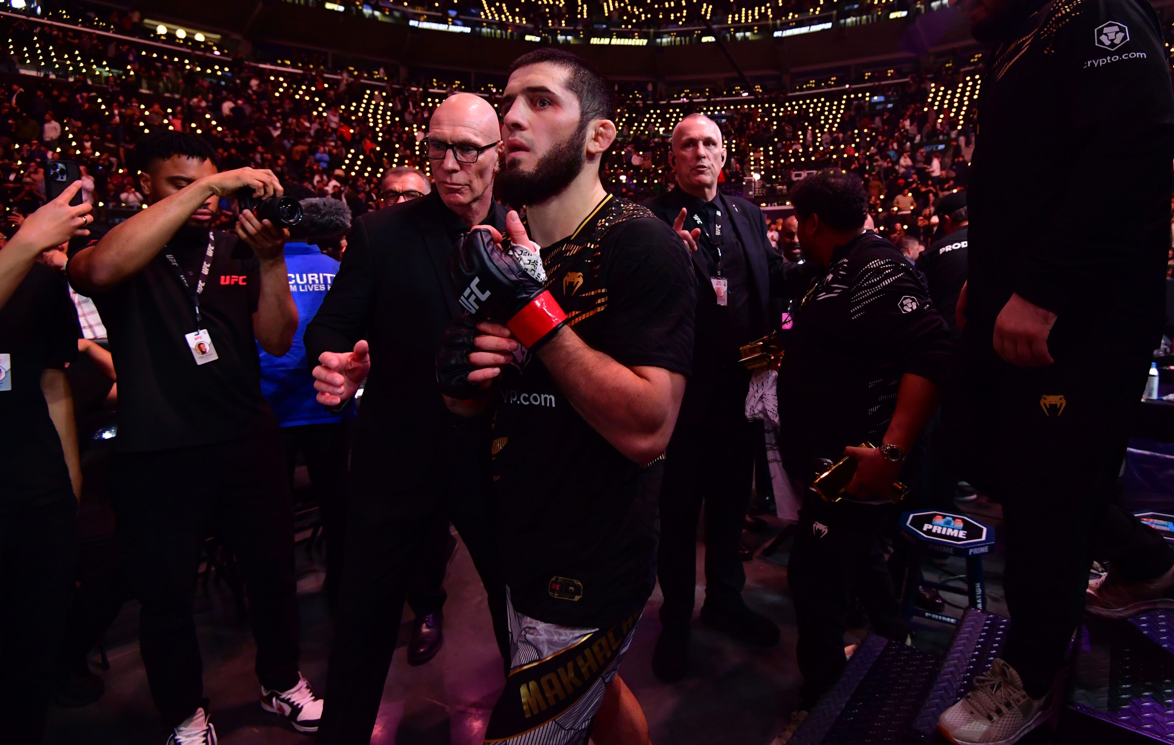 In the Wake of Islam Makhachev’s Switch, 'Two-Division Champion' Theory ...