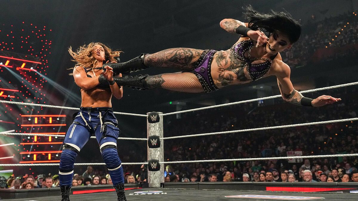 Former WWE Faction's Last Standing Member Injured In Second RAW Match ...