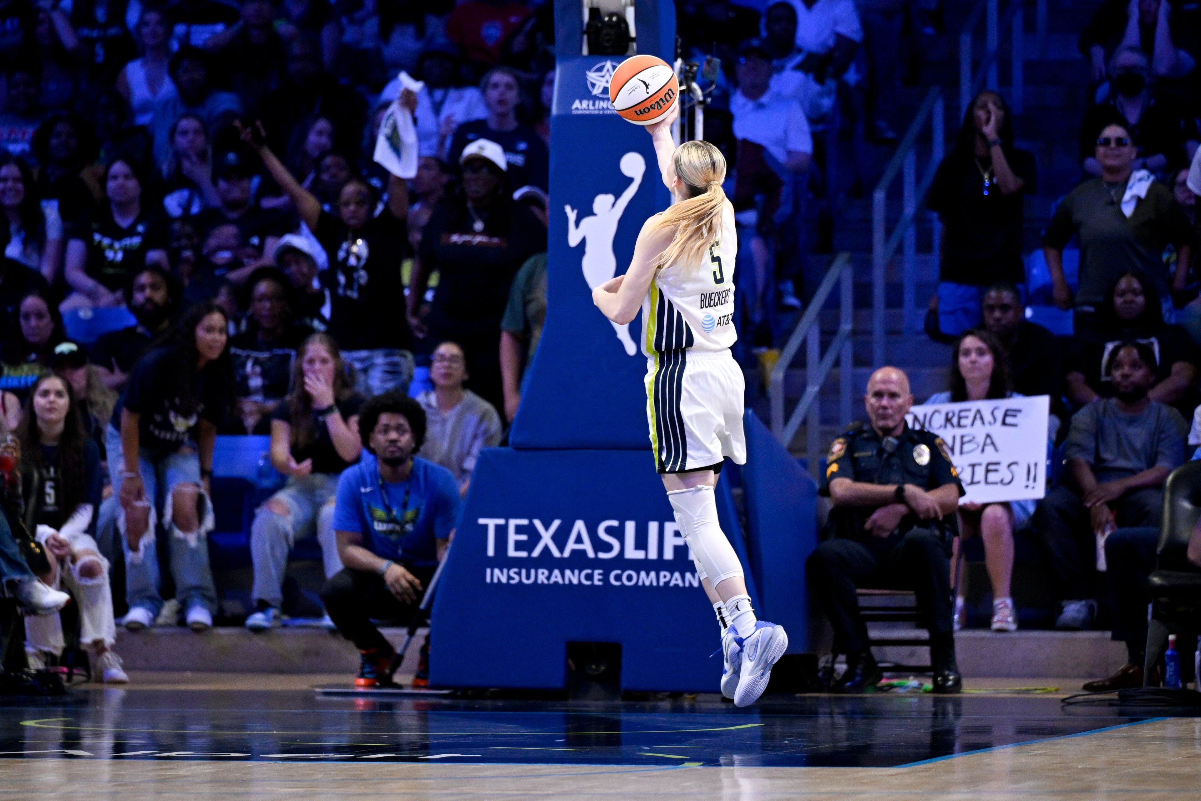 Paige Bueckers Follows in Caitlin Clark’s Iconic Footsteps As Wings ...