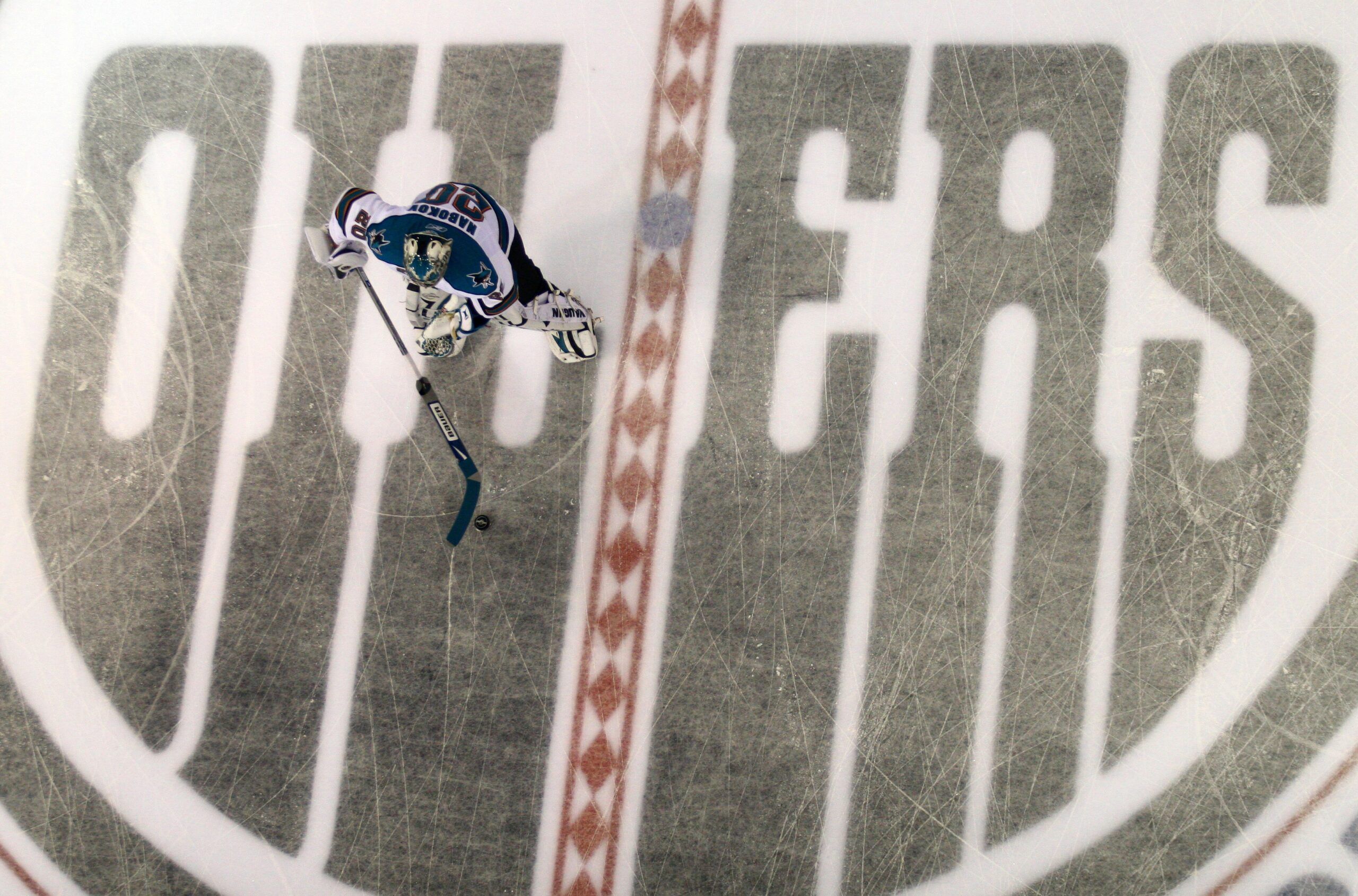 Who Owns the Edmonton Oilers? All You Need to Know About Billionaire ...