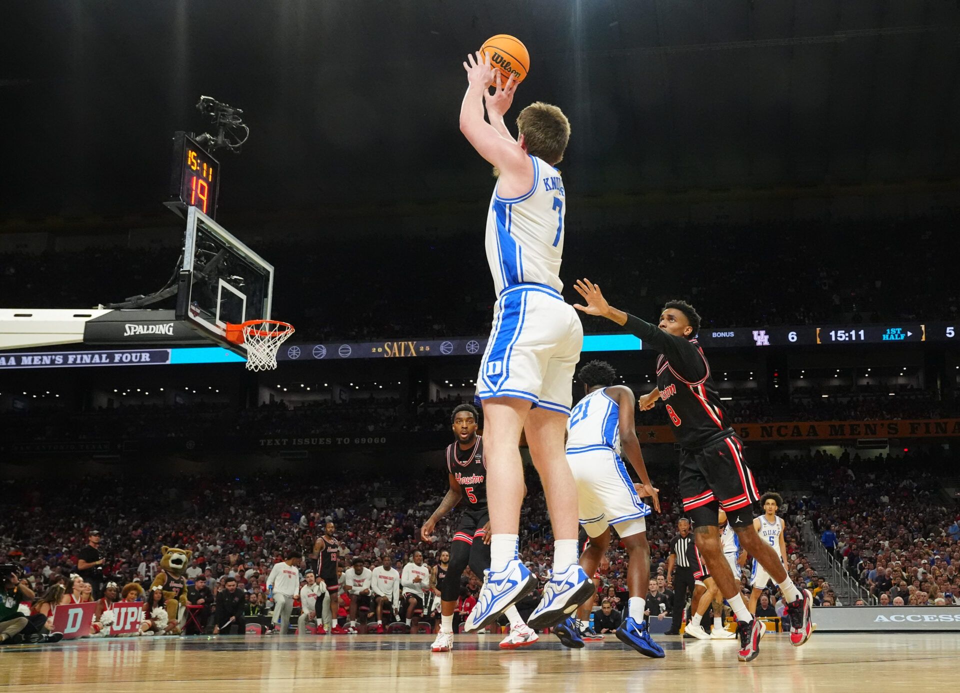 NBA Assistant Coach Reveals 2 Intriguing Player Comparisons for Duke ...