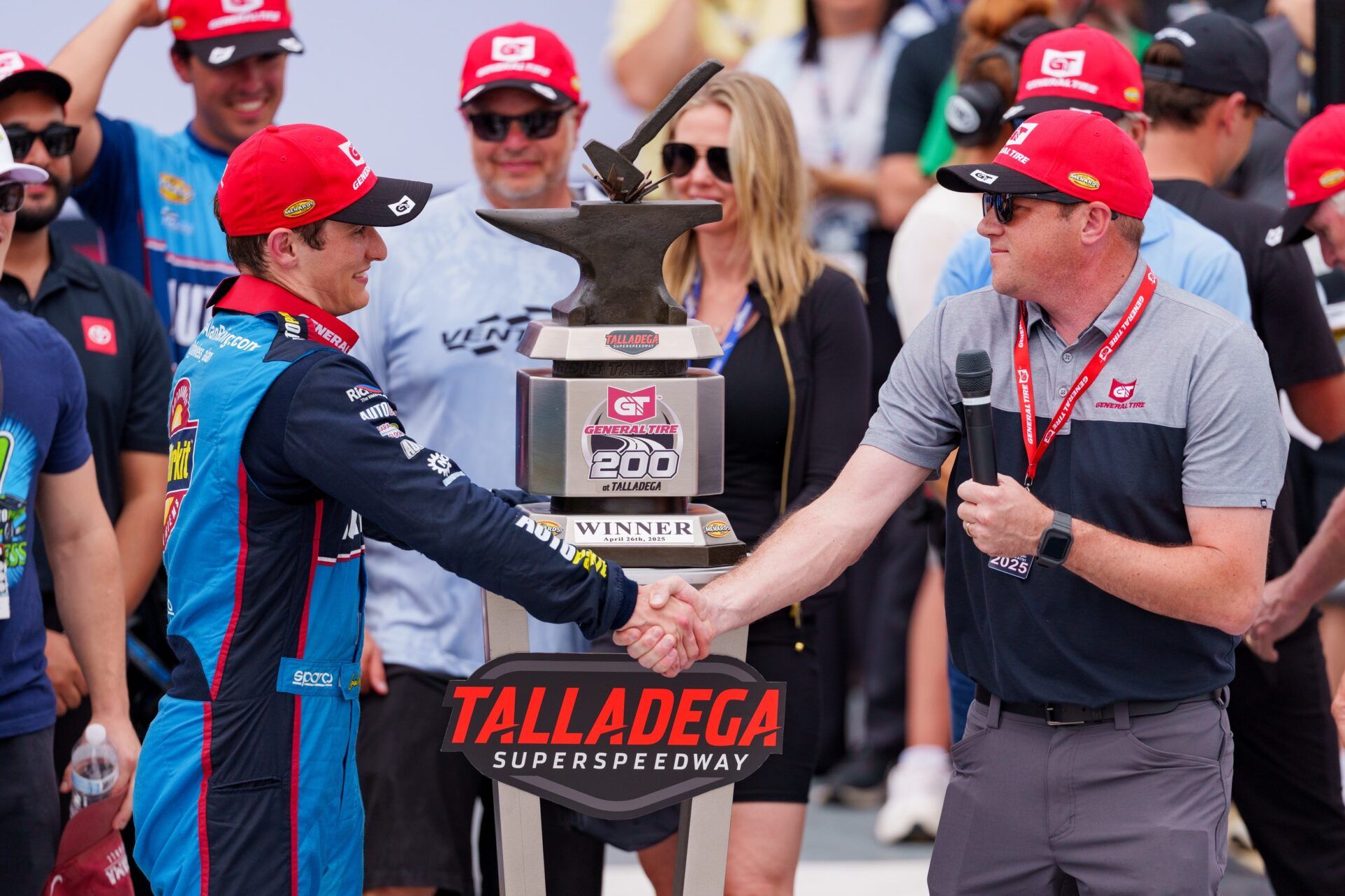 ‘Prime Hooters Pro Cup’ – Ex-NASCAR Driver Delivers Harsh Reality Check ...