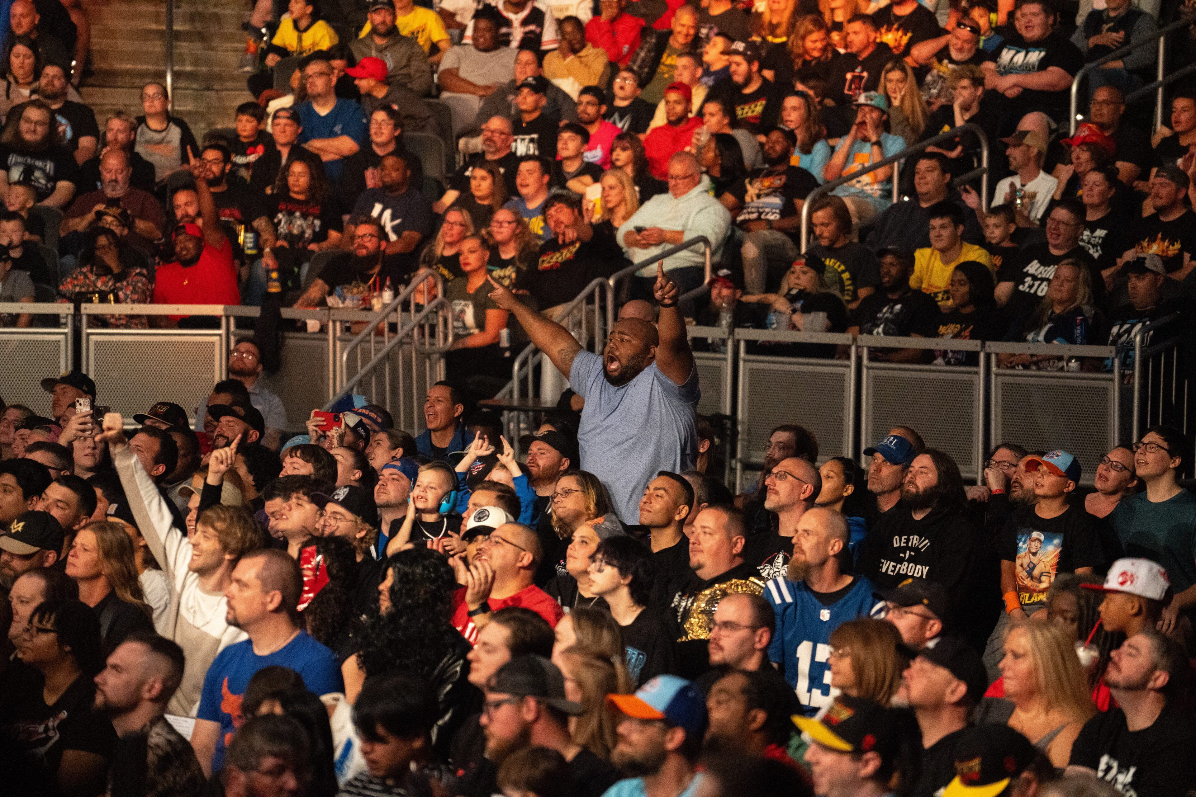 WWE Fans Voice Disappointment Over Saturday Night’s Main Event ...