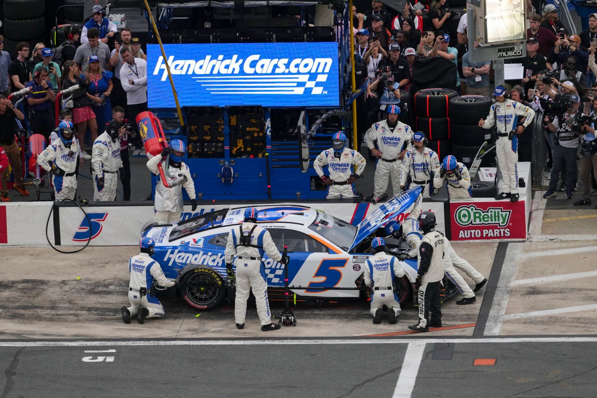Daniel Suarez Turns Kyle Larson’s Rough Day Into a Wreck-Filled ...
