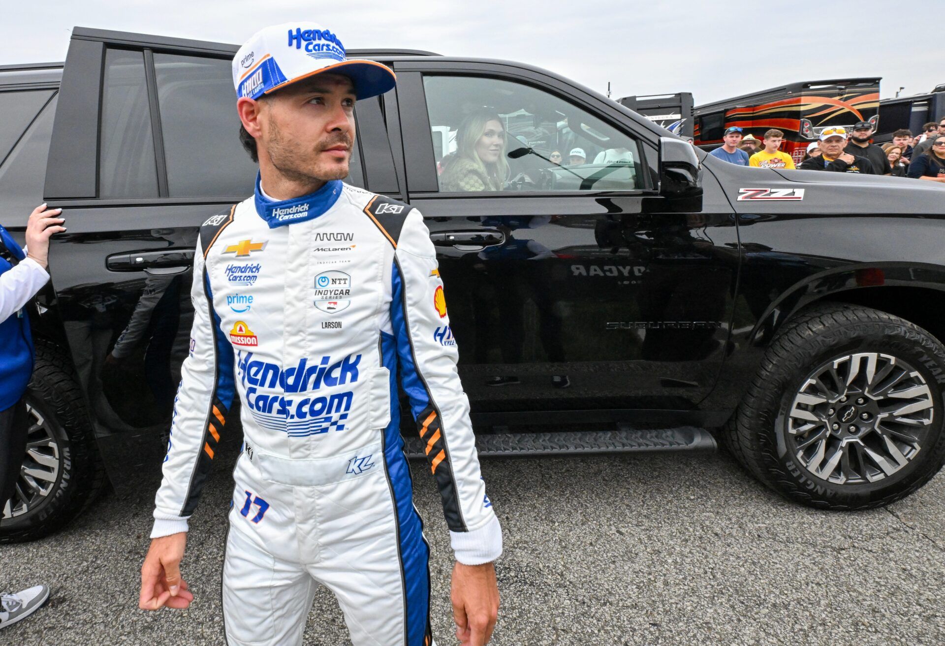 Kyle Larson Mirrors Robby Gordon’s Infamous Double Disaster After 28 Years