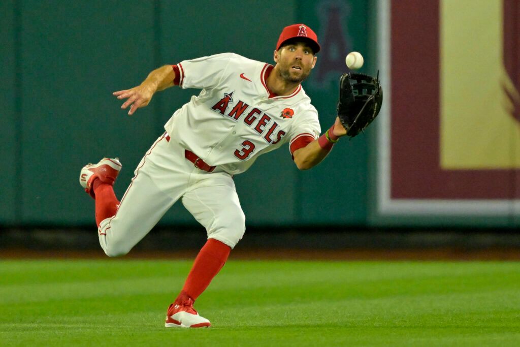 Chris Taylor Becomes Angels’ Starting CF for $760,000 Amid $13,000,000 ...