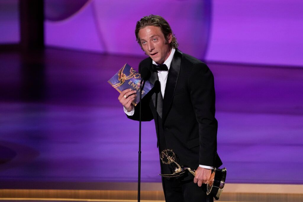 ‘Stranger Things’ Star David Harbour & ‘The Bear’’s Jeremy Allen White ...