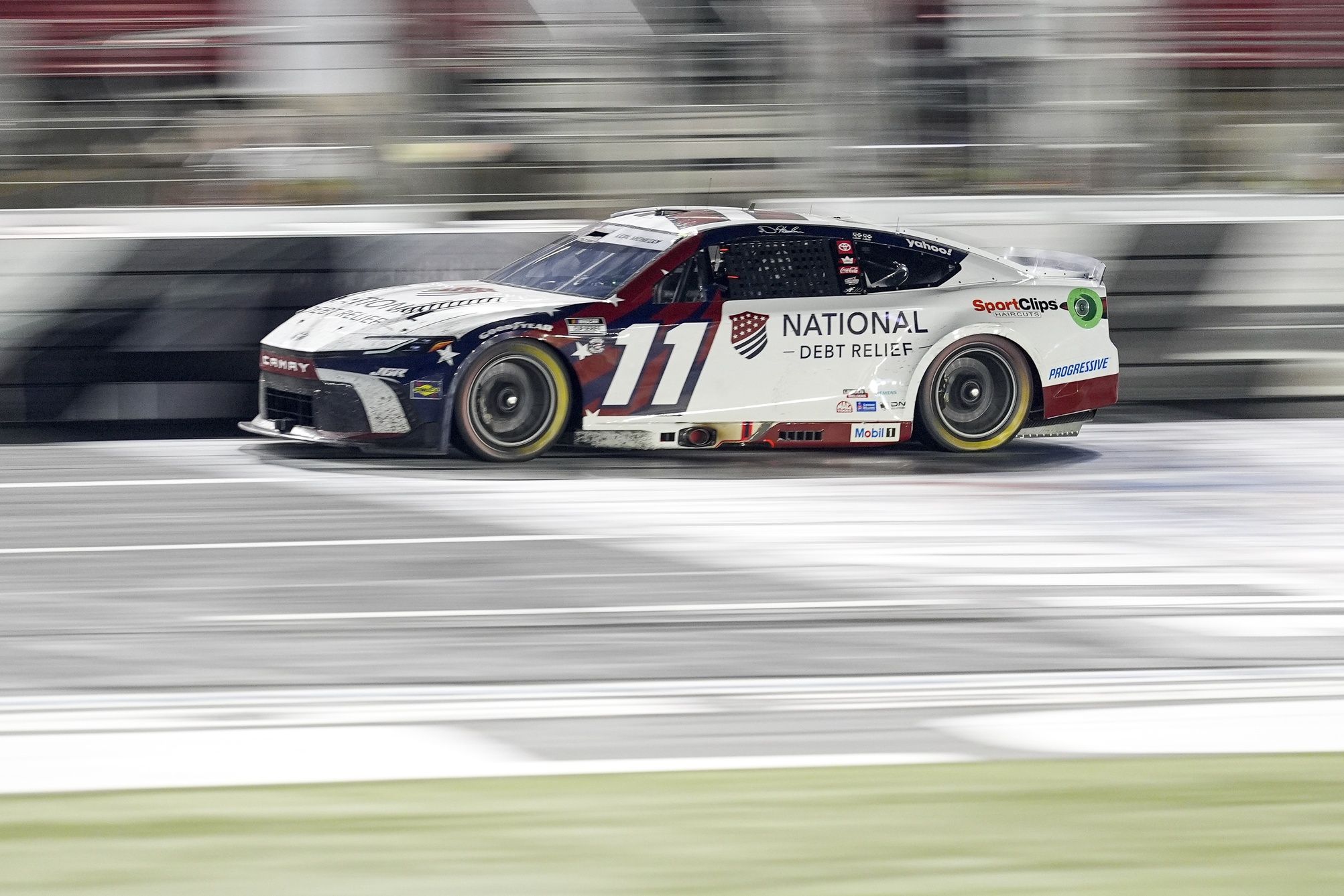 NASCAR Reporter Apologizes After Getting Blasted By Denny Hamlin for ...