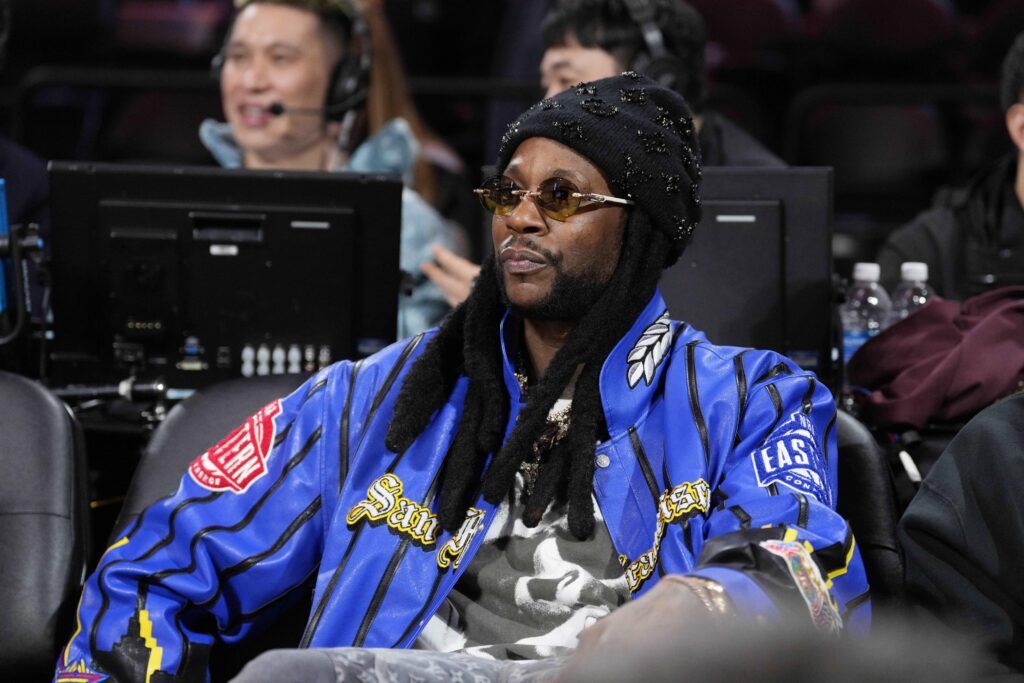 Rapper 2 Chainz Reveals His Unforgettable Interaction With Late Lakers ...