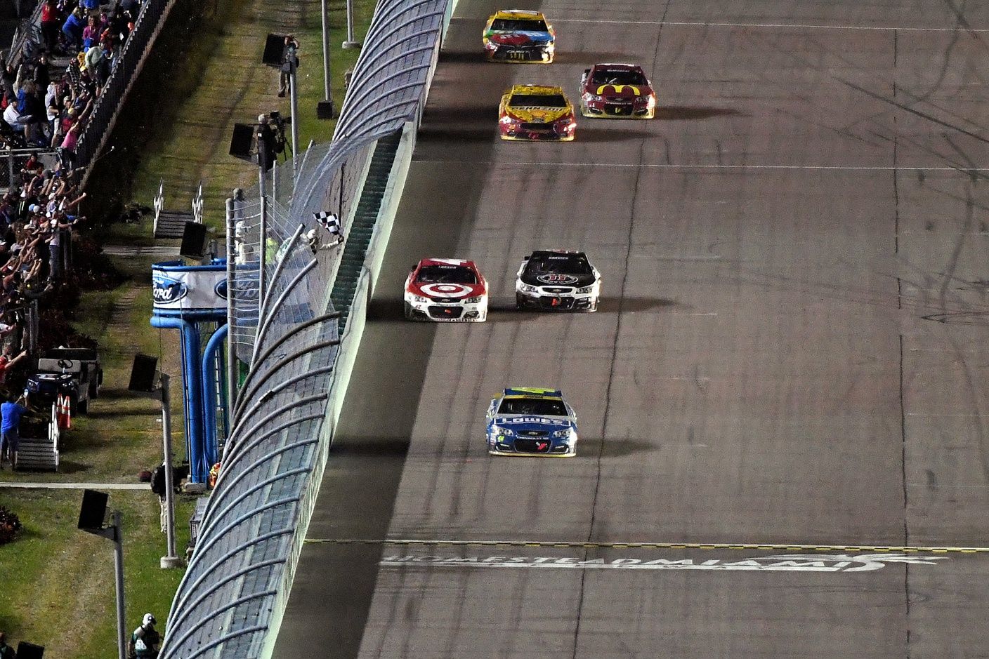 ‘The Monkey Is Drinking’ – When a Strange Trackside Fan Moment Brought ...