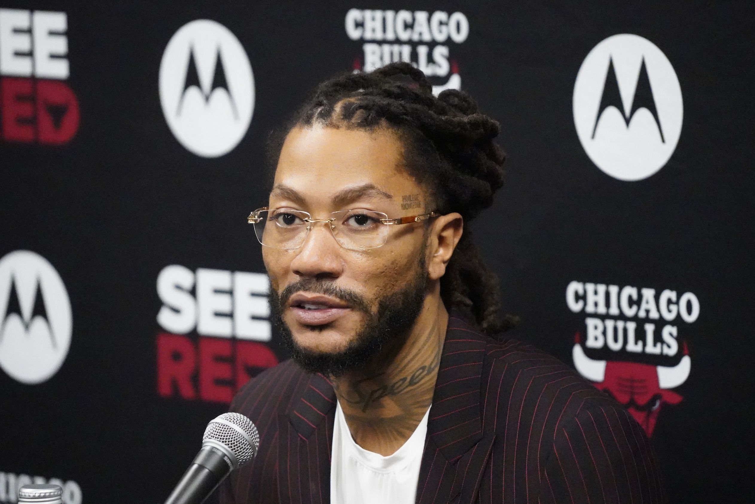 ‘I Don’t Like Talking About It’ — Ex-NBA MVP Derrick Rose Gets Brutally ...