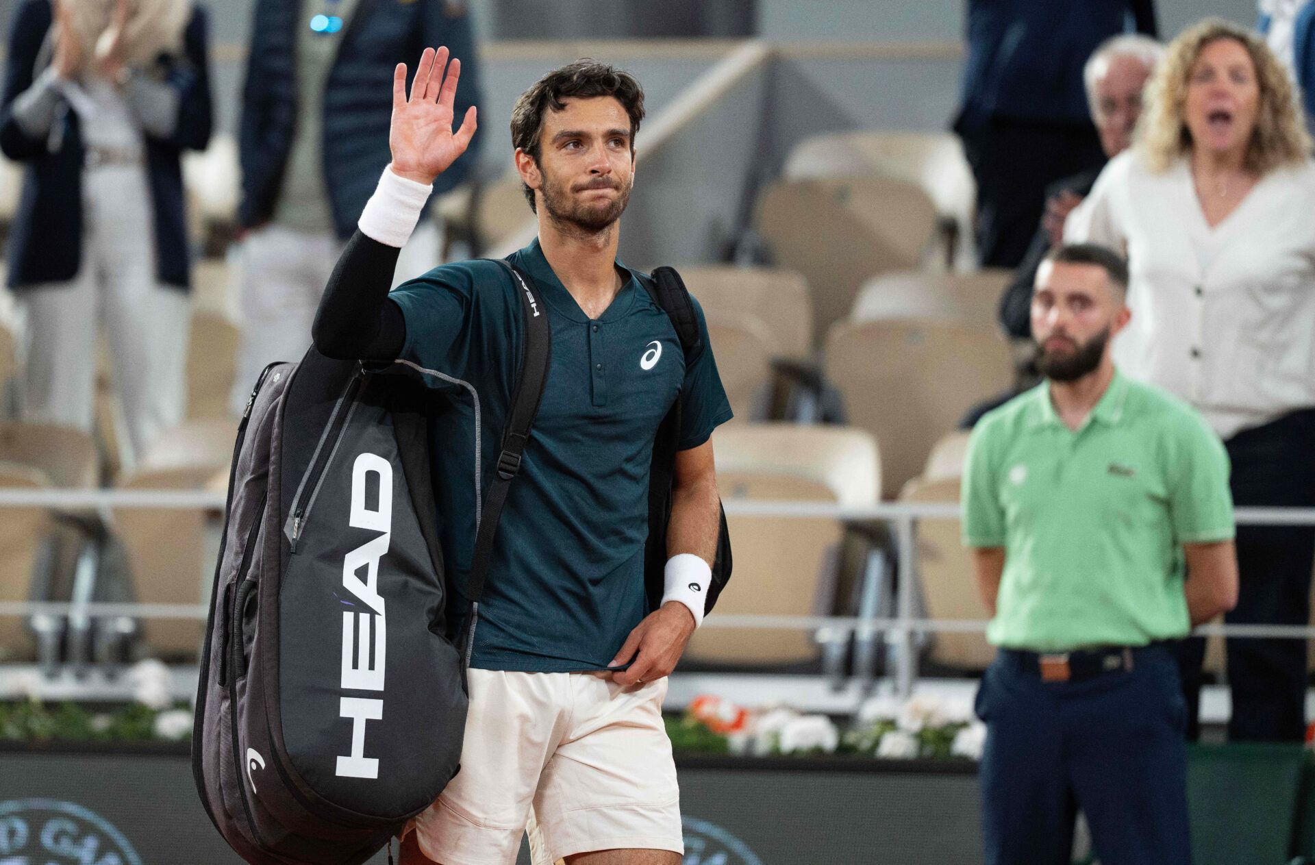 Lorenzo Musetti Addresses His Abrupt French Open Injury Withdrawal Against Carlos Alcaraz for ...