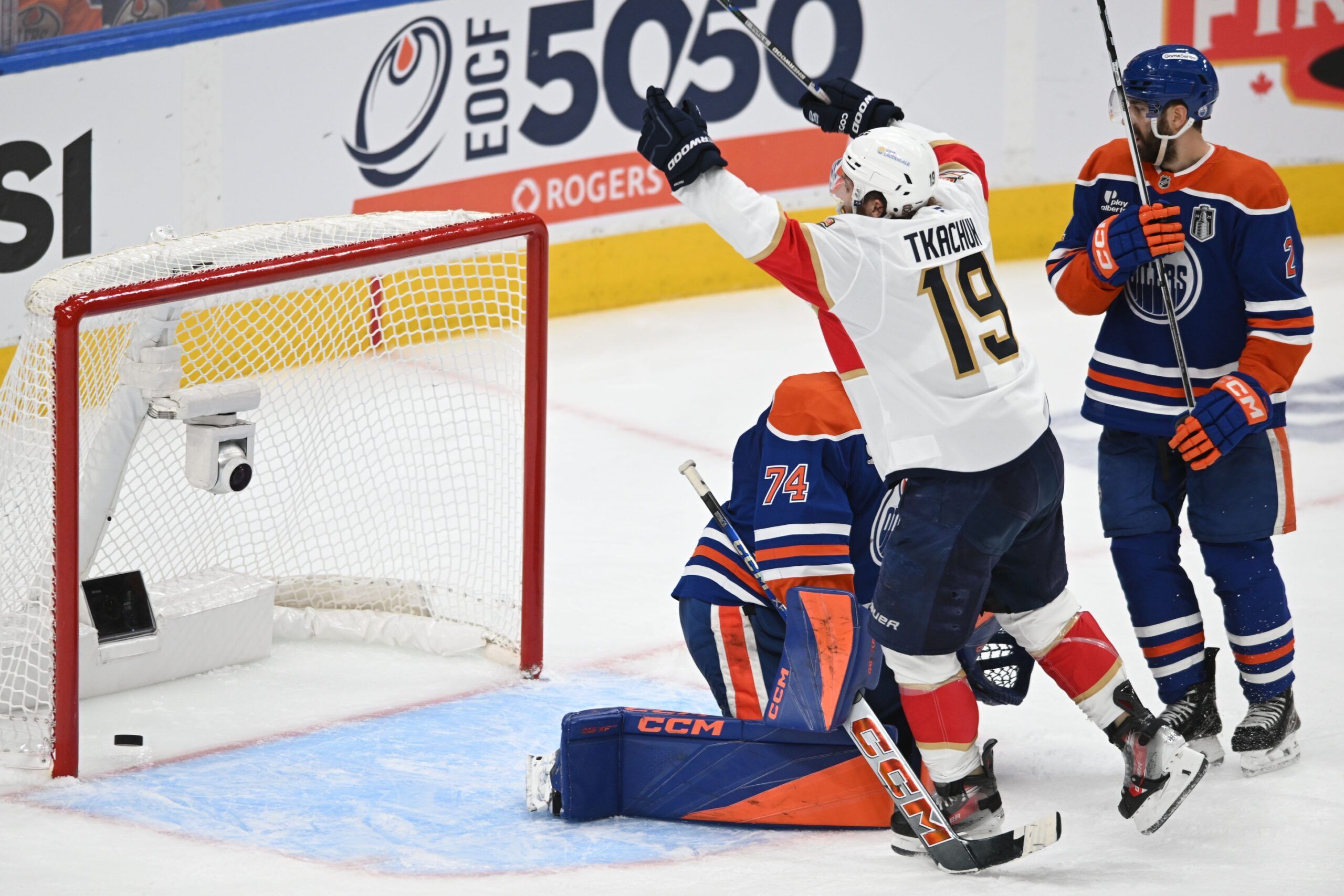 What Happened To Stuart Skinner? Oilers Goaltender Suffers Scary Injury ...