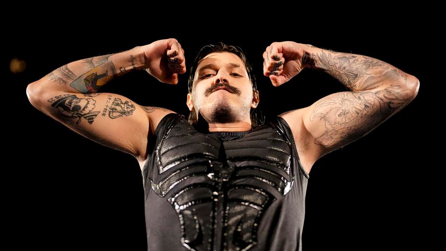 Dominik Mysterio Honors His Father Figure With WWE-Style Tribute — and ...