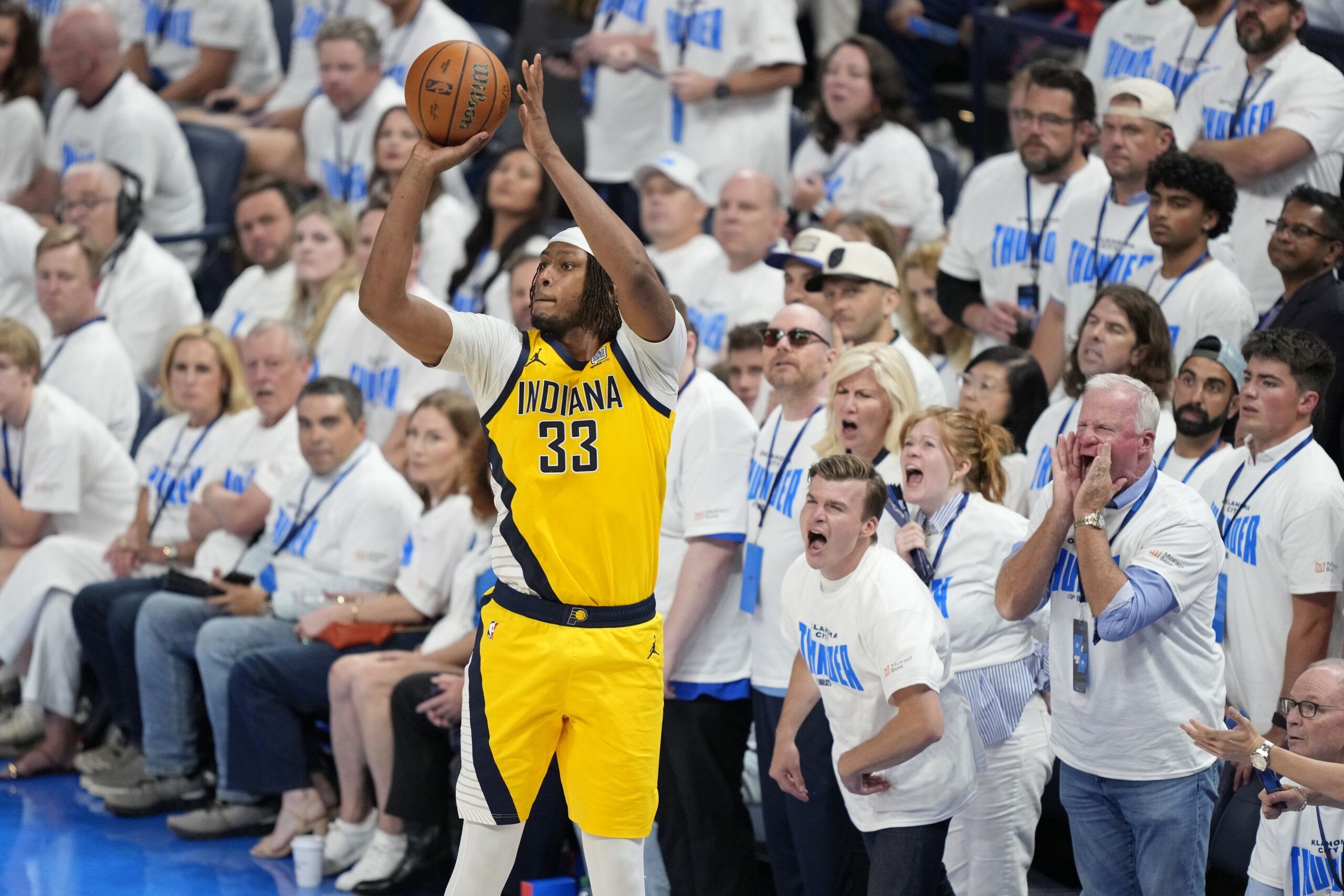 NBA Insider Shams Charania Reveals Pacers ‘Will Do Everything They Can’ to Keep $40,903,500 Star ...
