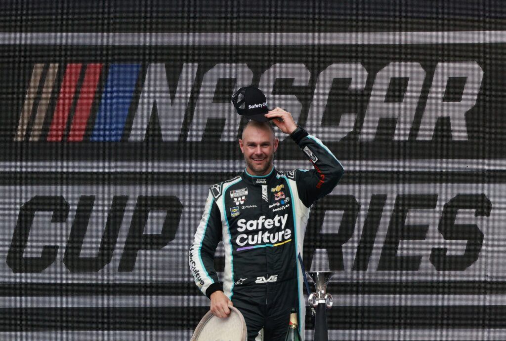 Shane Van Gisbergen Recaps ‘Unreal’ Finish After Leaving Cup Field in ...