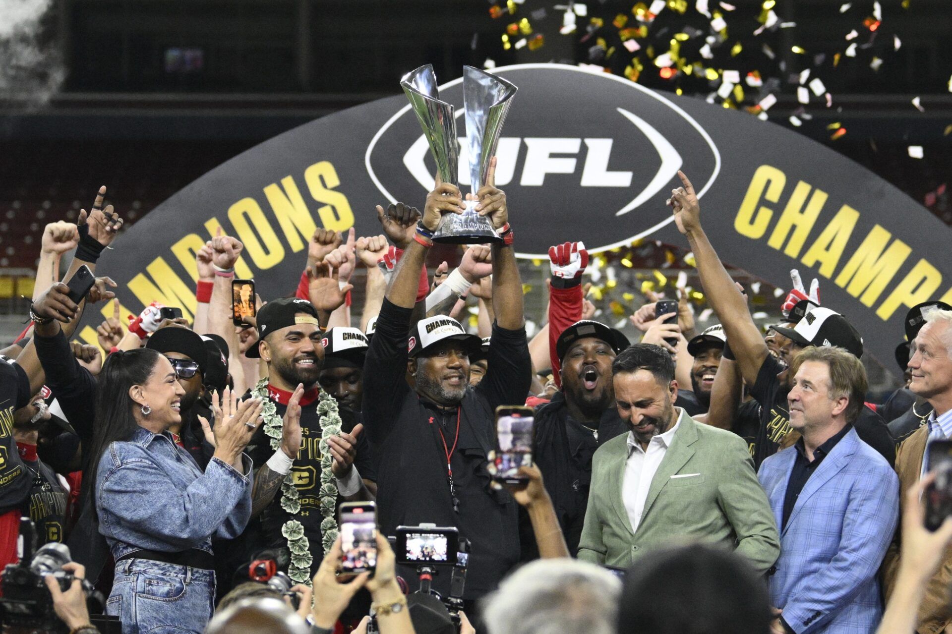 Former Giants WR Shares Heartfelt Message After Winning UFL ...