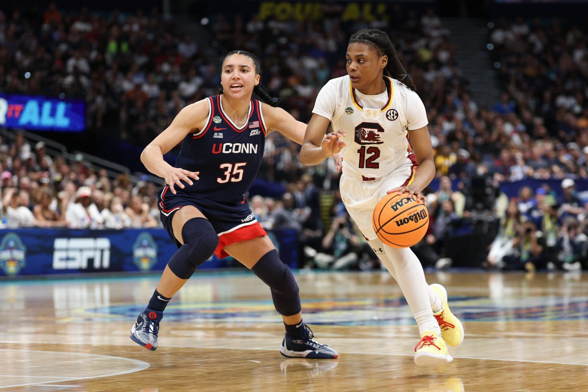 MiLaysia Fulwiley Welcomes Ex Teammate Bree Hall Back to WNBA With ...