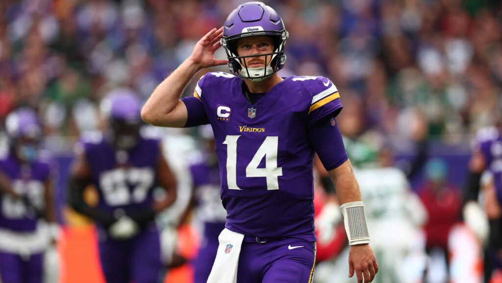 ‘We Laid an Egg’ -- Sam Darnold Delivers Harsh Truth on Vikings ...