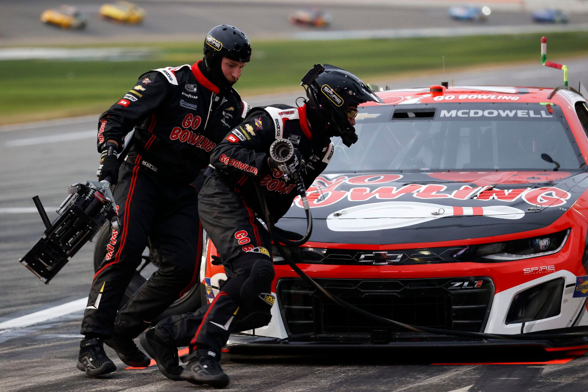 NASCAR vs. Formula 1: How Pit Stops Shape Races in Two Very Different ...