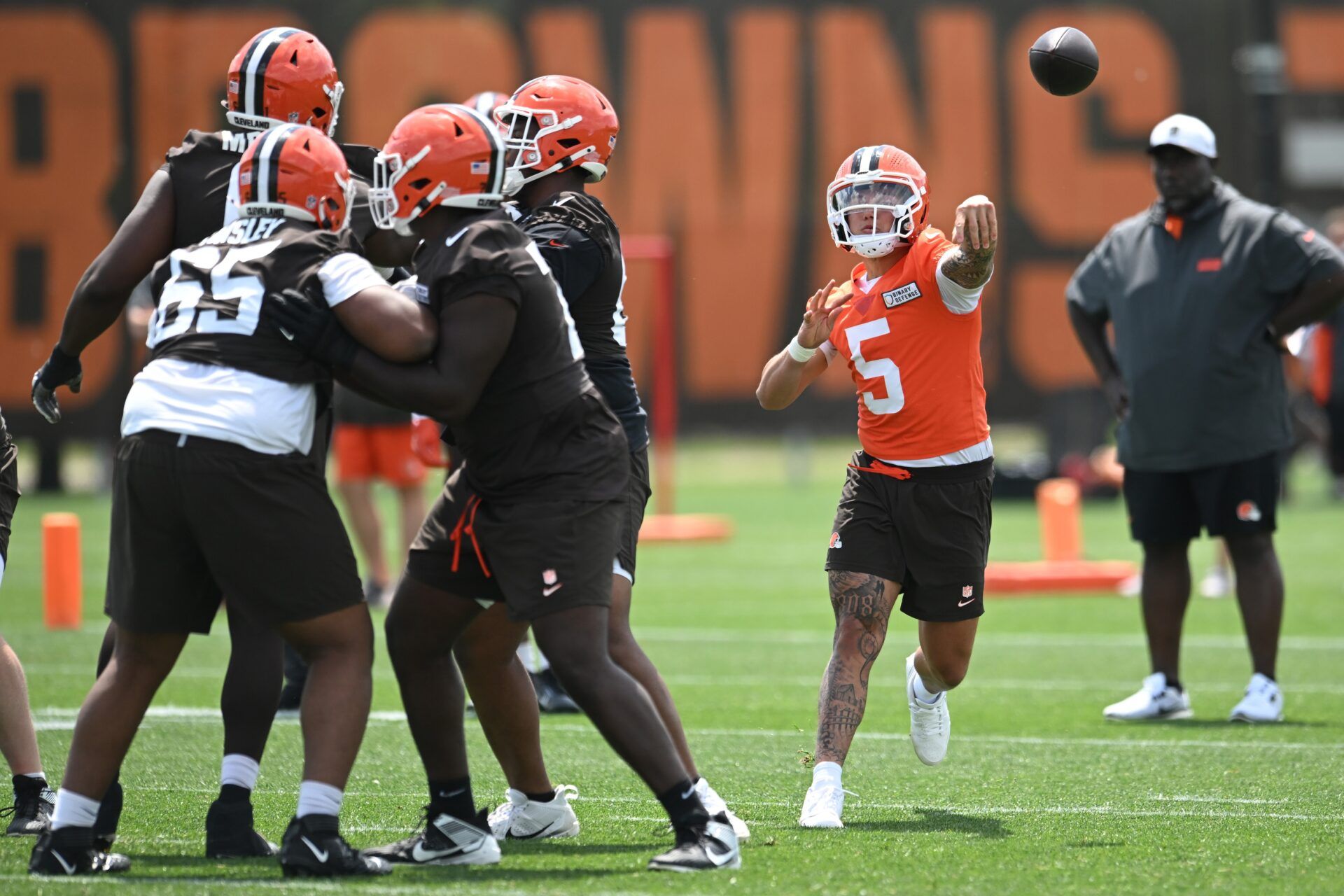 NFL Analyst Reveals Why Dillon Gabriel Got Most Reps Among Browns’ QBs ...