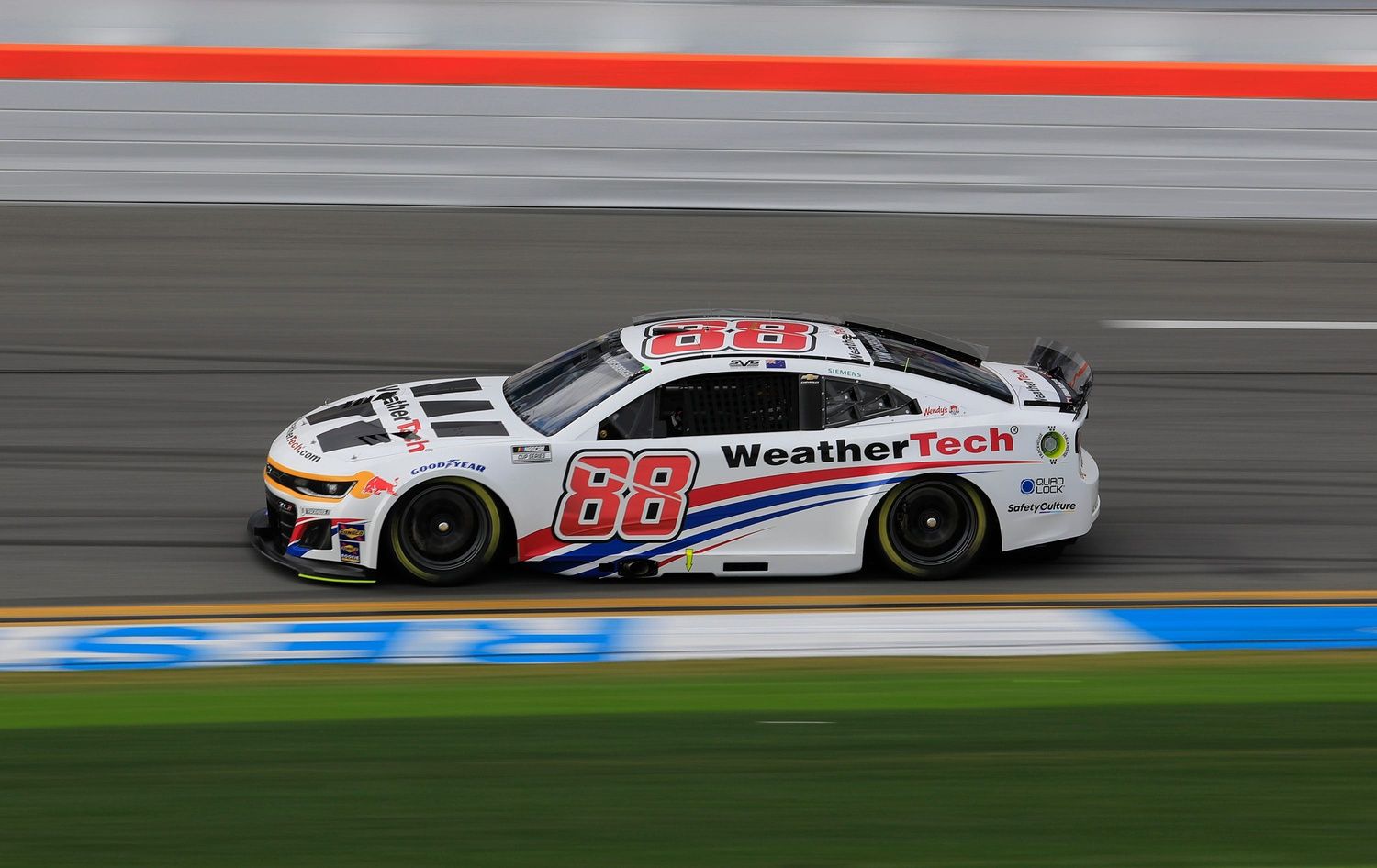 Reports Confirm Major Injuries for Shane van Gisbergen’s Crew Member ...