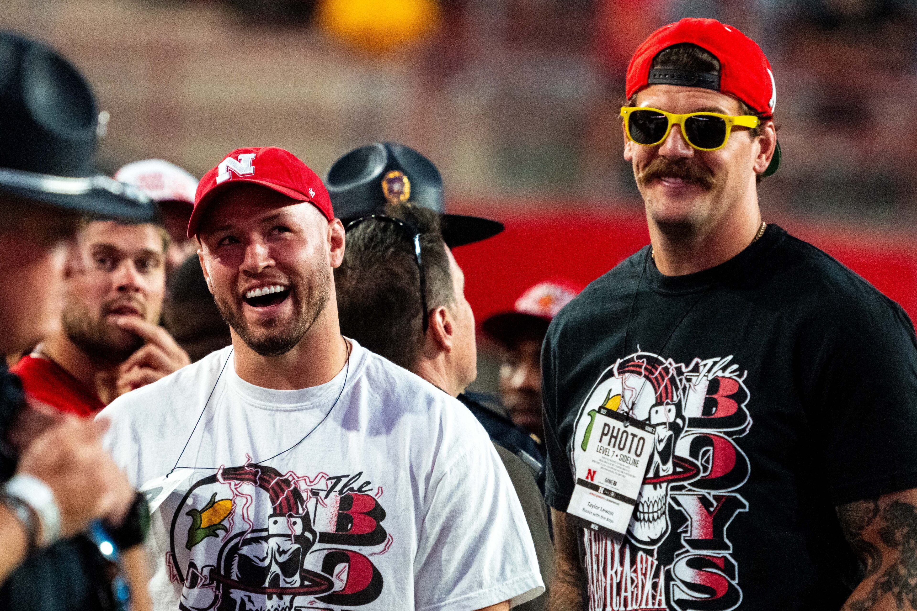 Ex-NFL LB and ‘Bussin’ With the Boys’ Host Will Compton Reveals ...