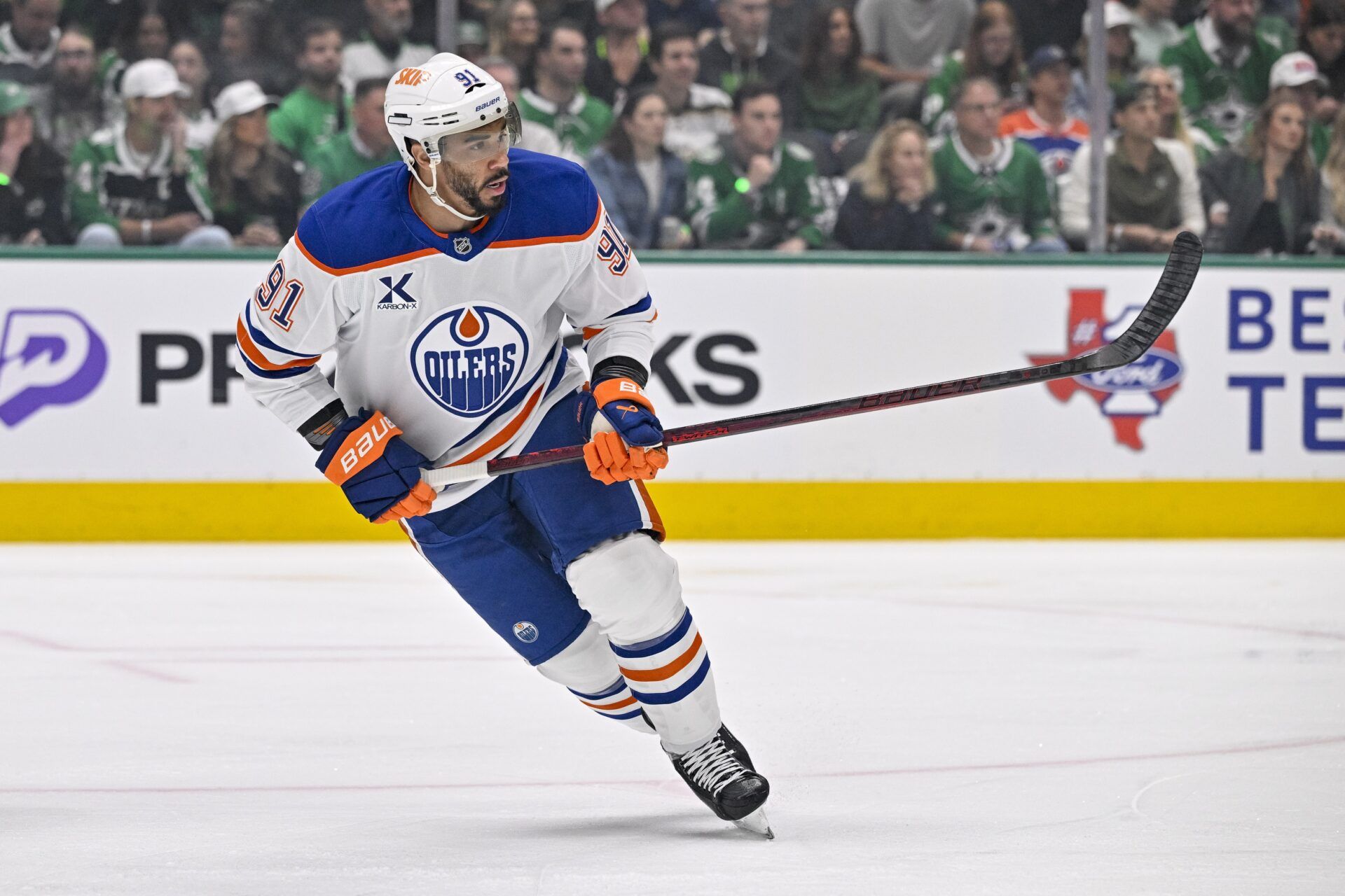 Evander Kane Pens Emotional Goodbye as Oilers Finalize Trade With ...