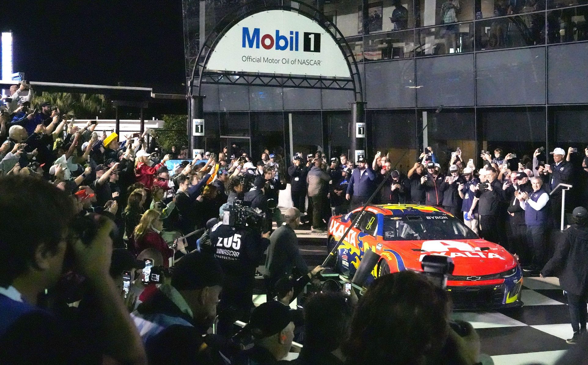 $467 Billion Giant Powers NASCAR’s Bold New Xfinity Coverage Deal With ...