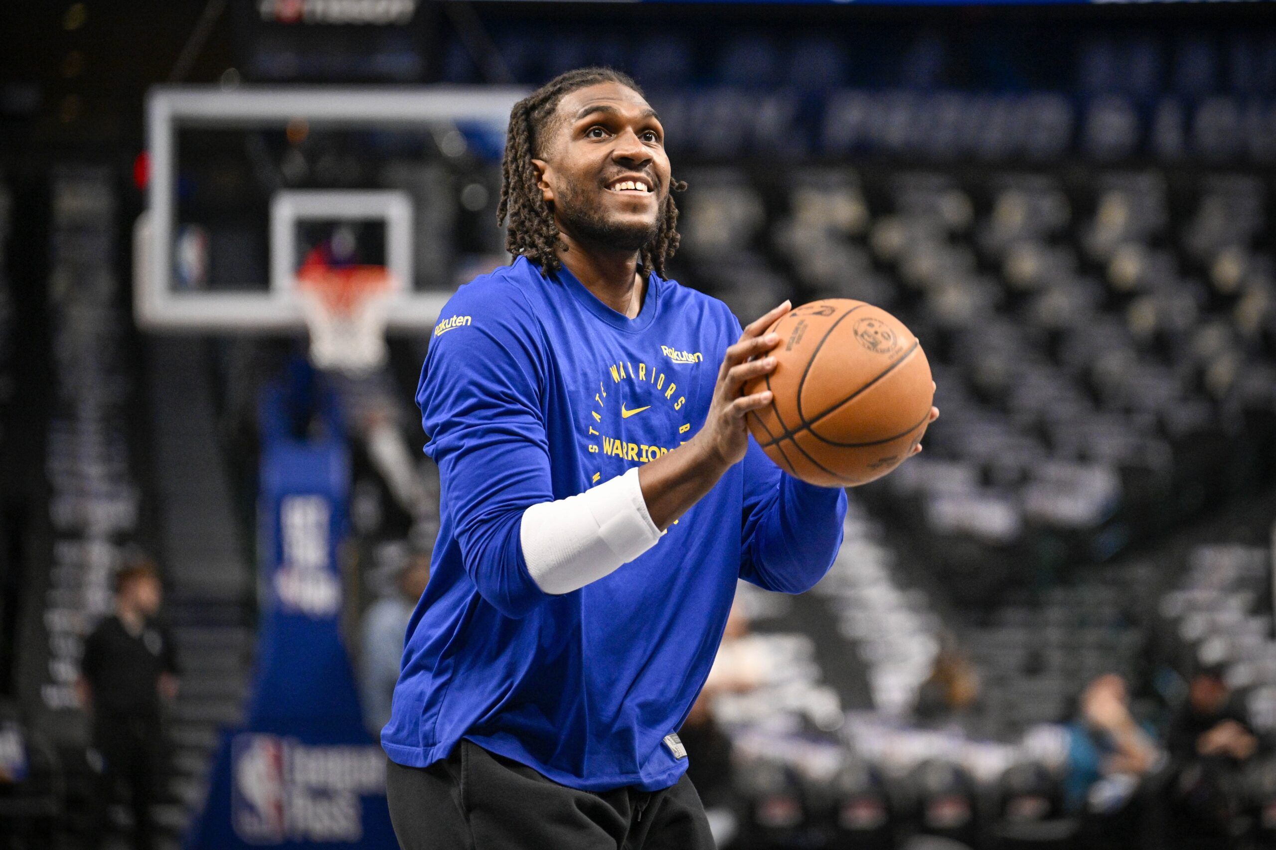 ‘Warrior For Life’ -- Golden State Fans Send Love to Kevon Looney ...