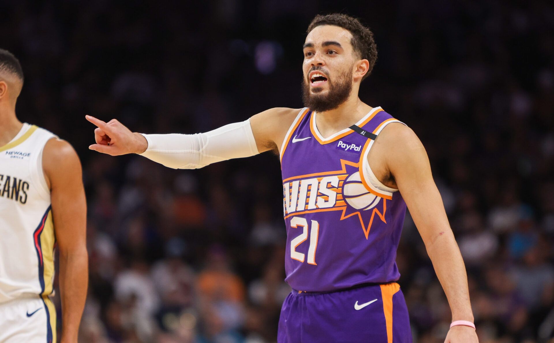 Tyus Jones Breaks Silence on Joining Orlando Magic With Hyped 5-Word ...