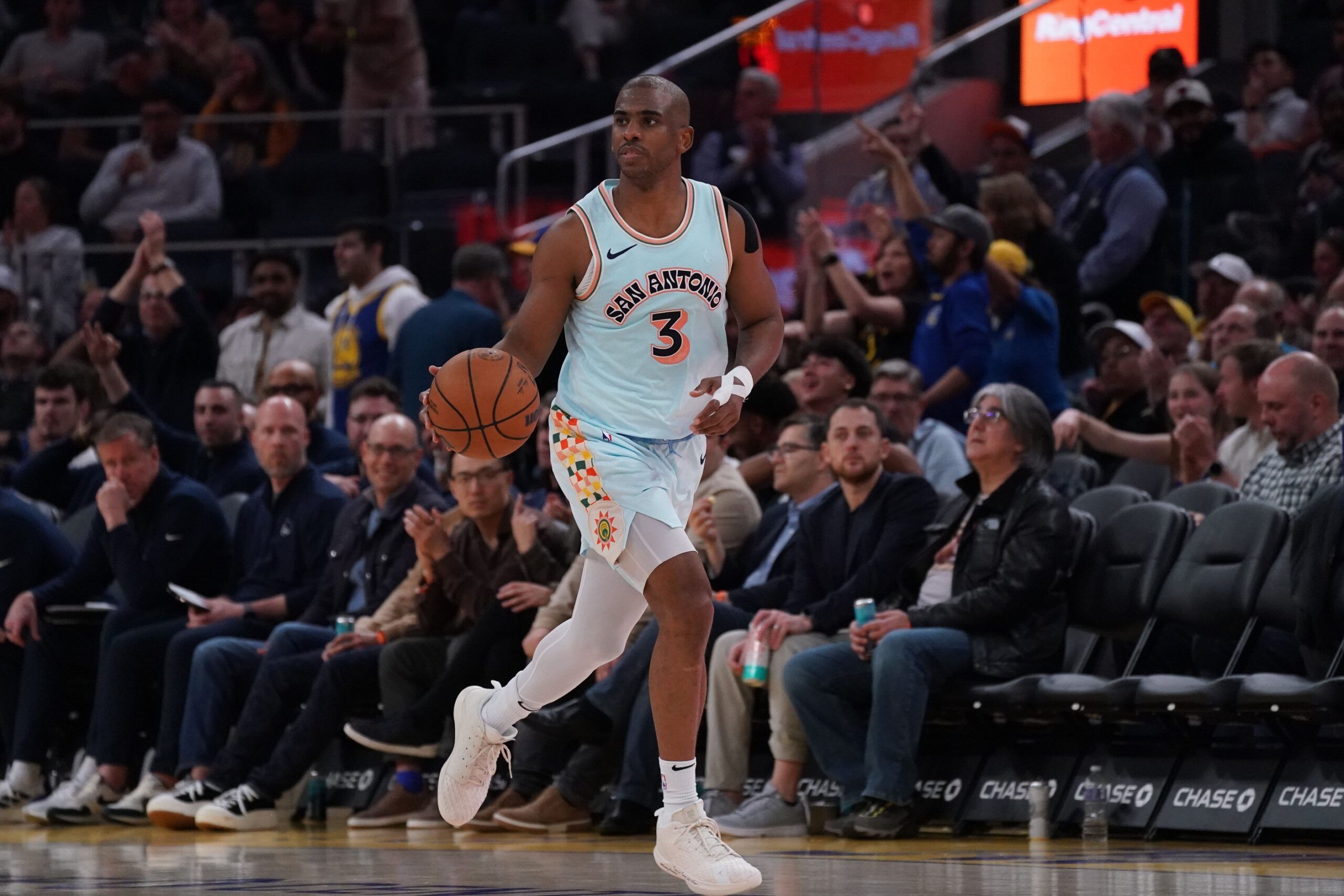 Ex-NBA Executive Reveals 1 PG Bucks Should Target After Waiving Damian ...