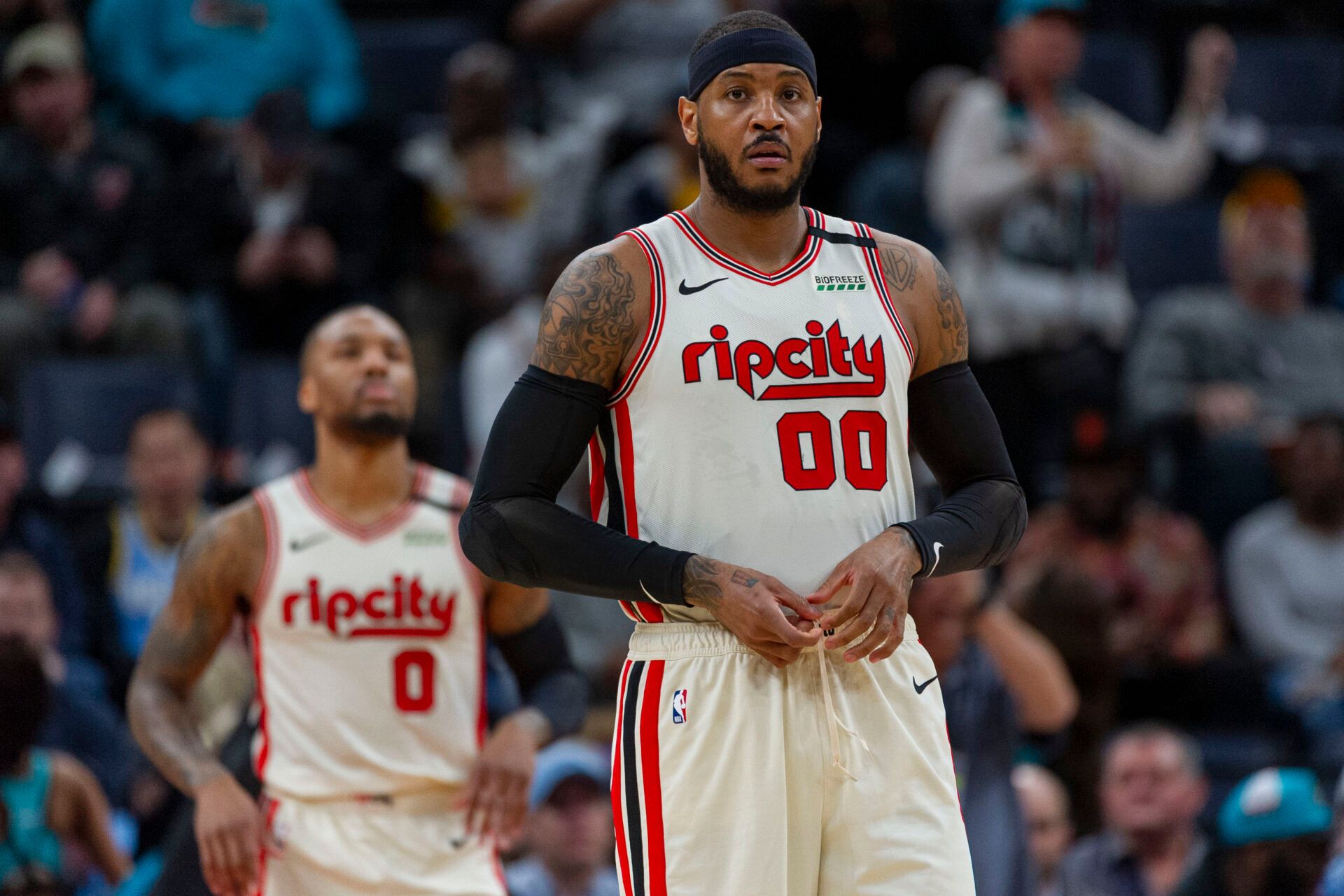 ‘NO LOYALTY IN SPORTS!!!’ -- Outraged Carmelo Anthony Rips Bucks for ...